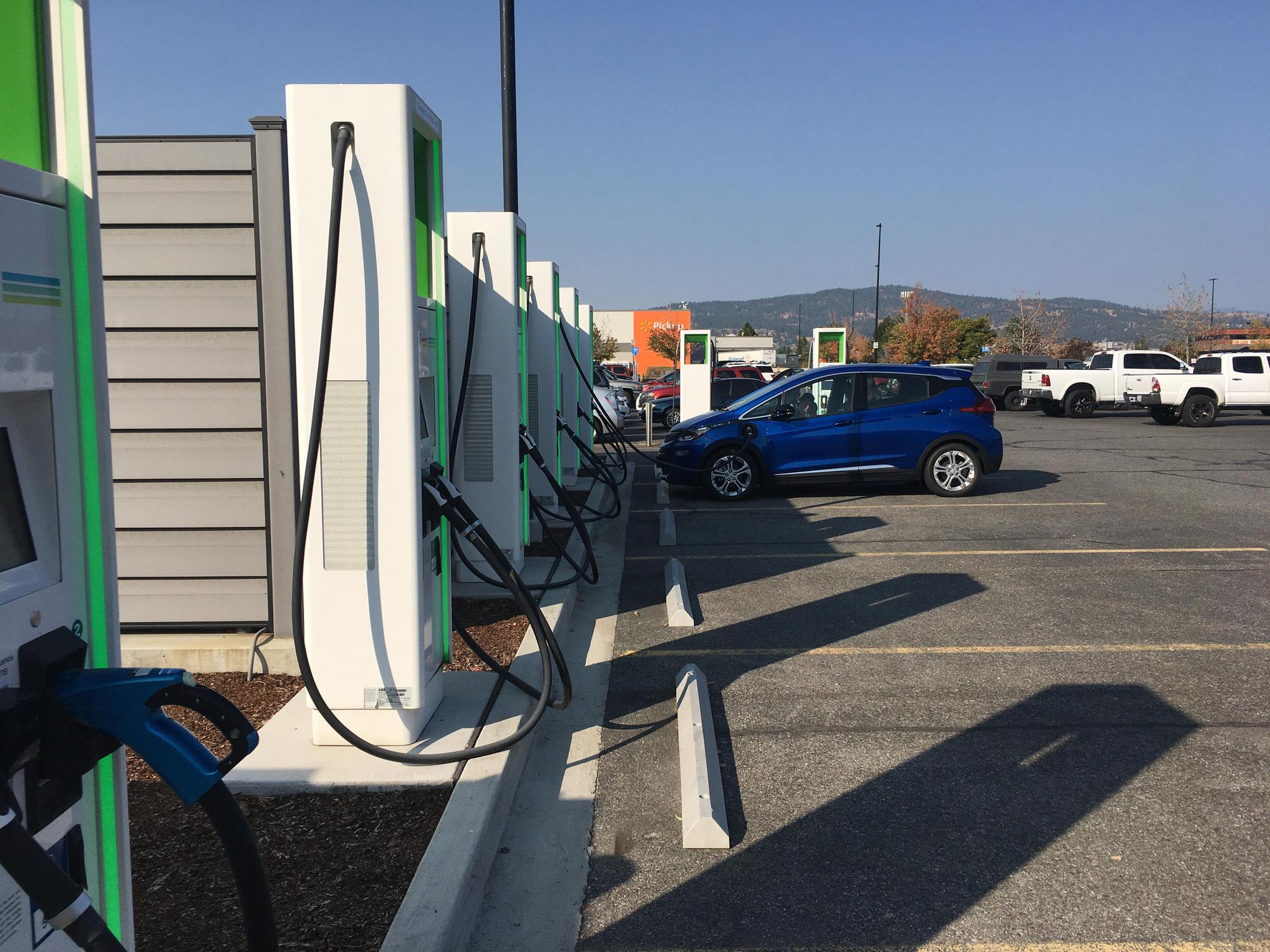 Walmart Supercenter | Spokane Valley, WA | EV Station