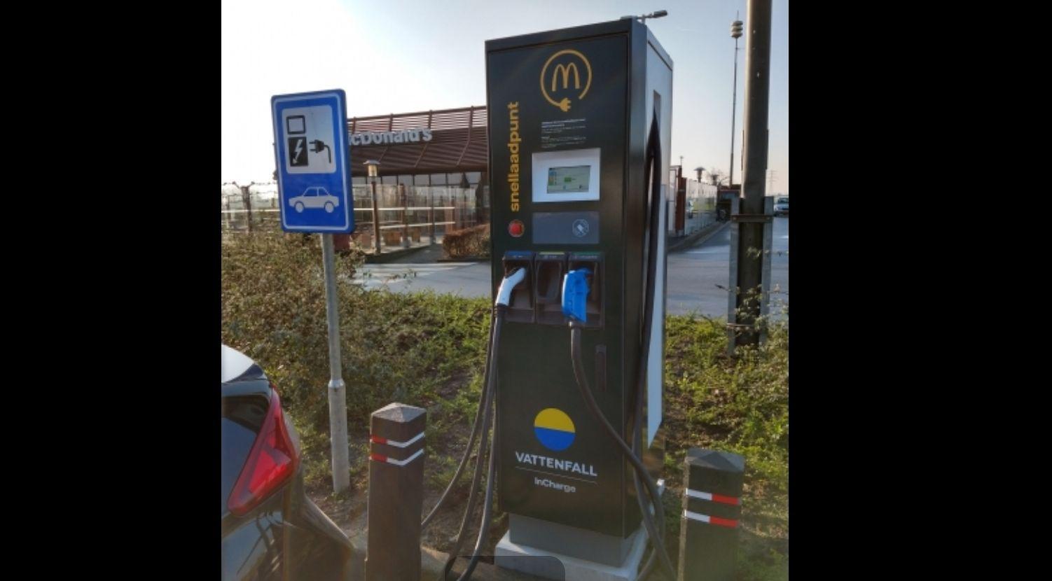 McDonald's snellader Kapel Avezaath | Kapel Avezaath, GE | EV Station