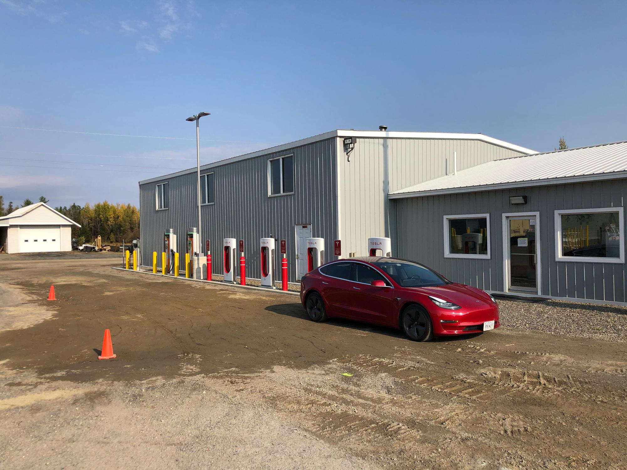 Trailside One Stop (1) | Jackman, ME | EV Station