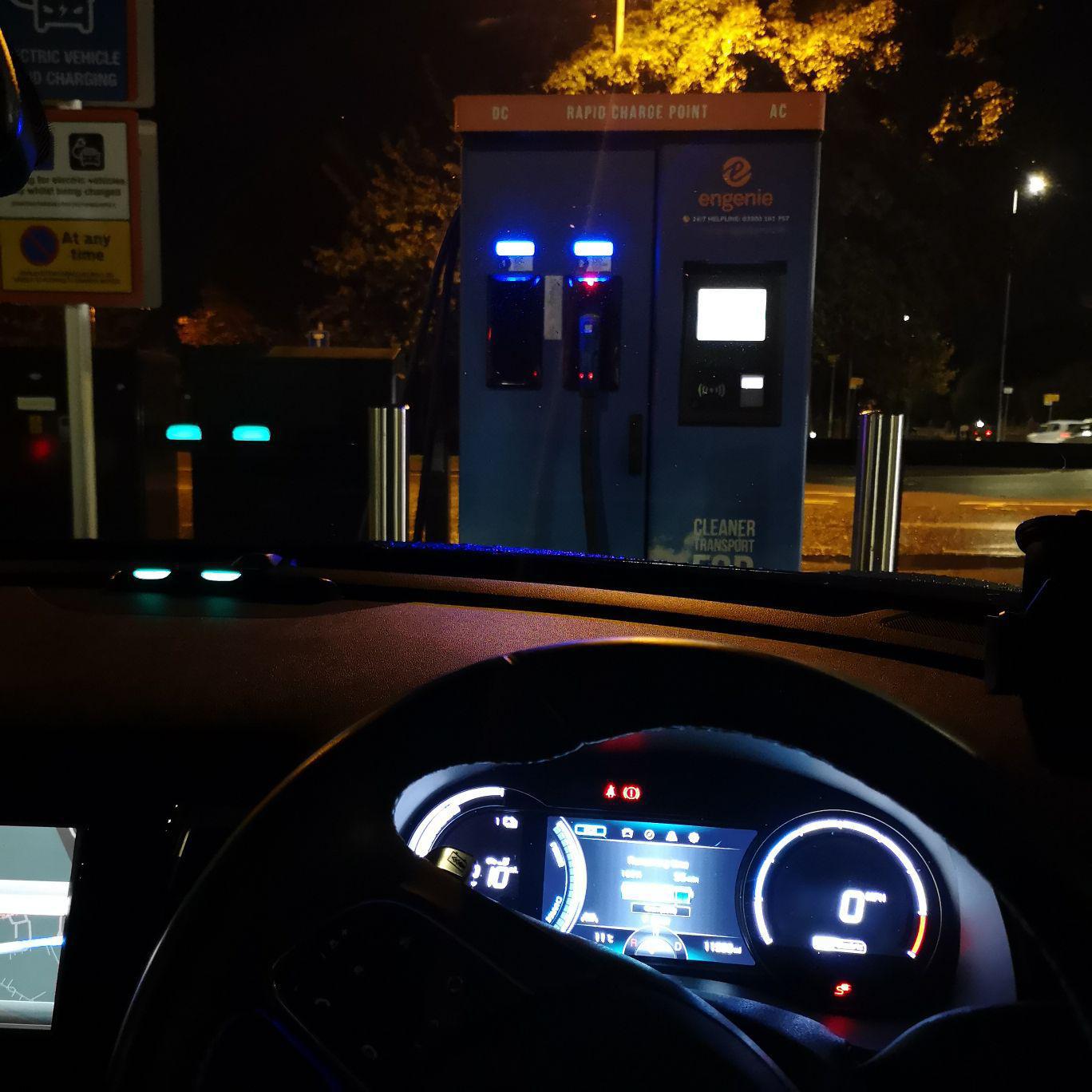 Hatters Way Retail Park - McDonalds | Chaul End Lane, Luton, LU4 8EZ ...