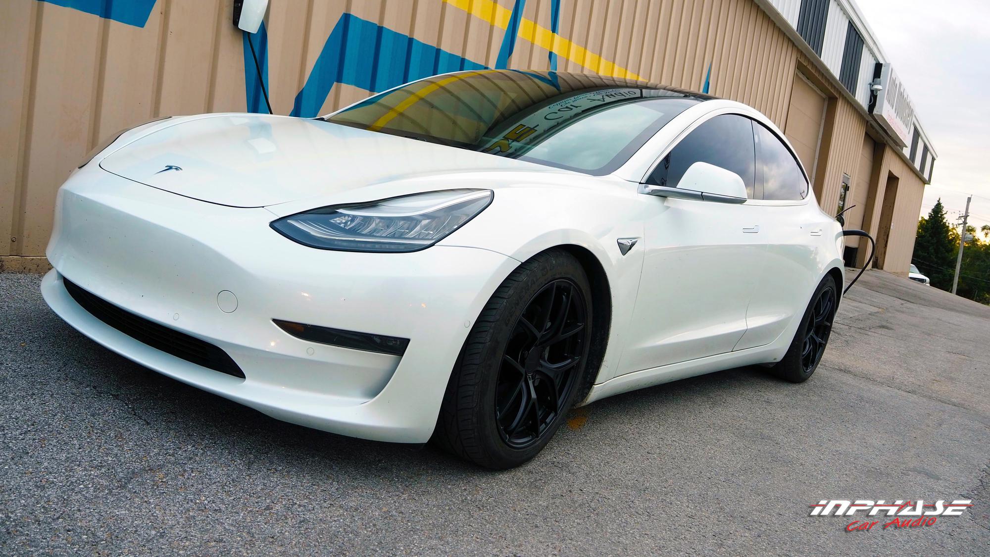 Inphase Car Audio | Omaha, NE | EV Station