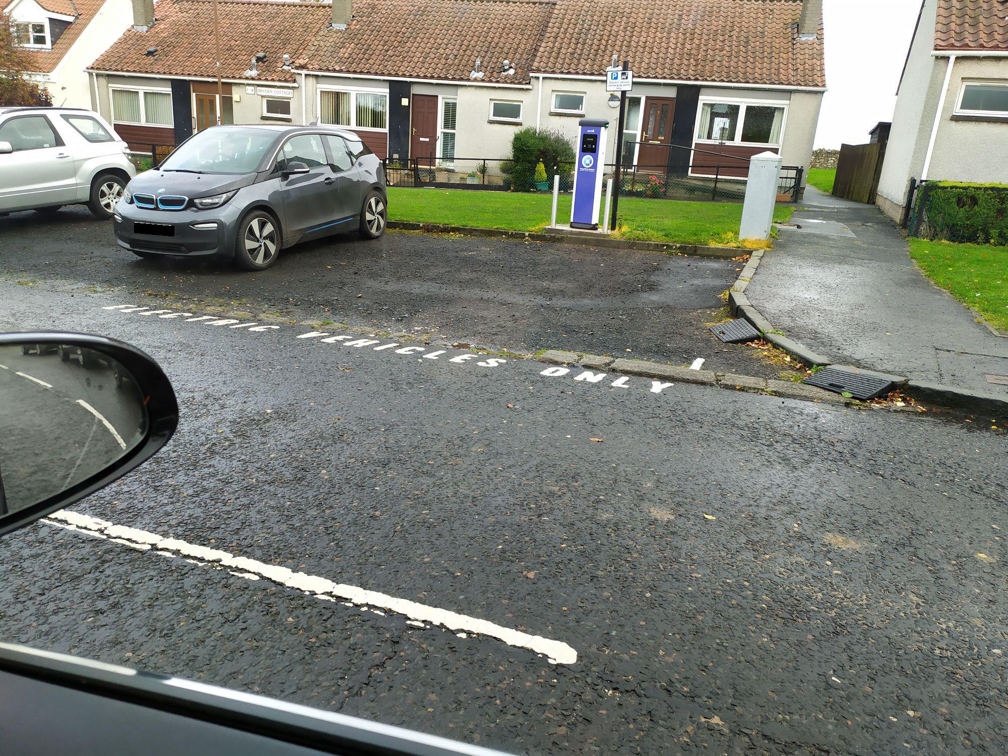 East Saltoun Parking/Charging | Pencaitland, Scotland | EV Station