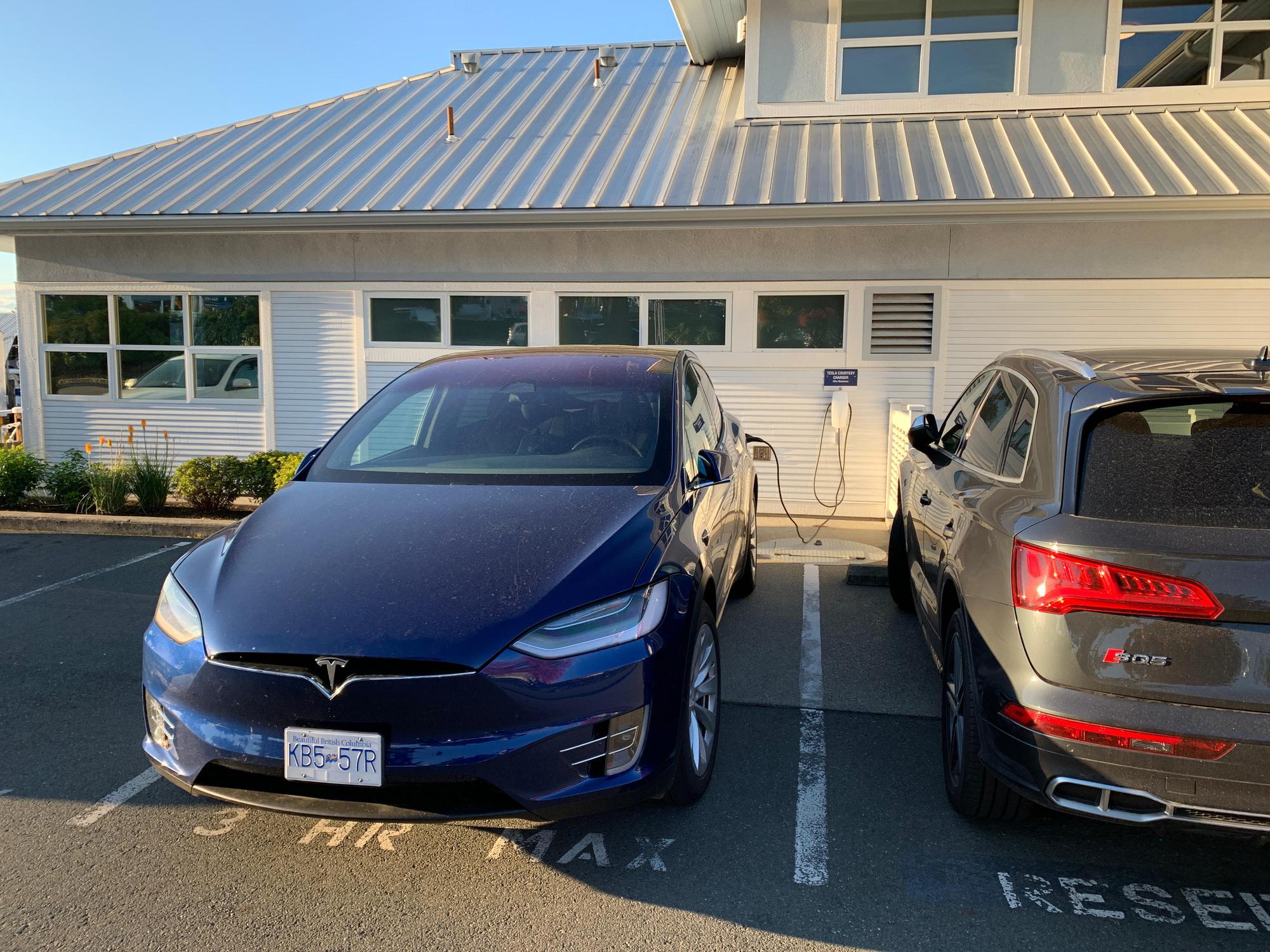 Van Isle Marina | Sidney, BC | EV Station