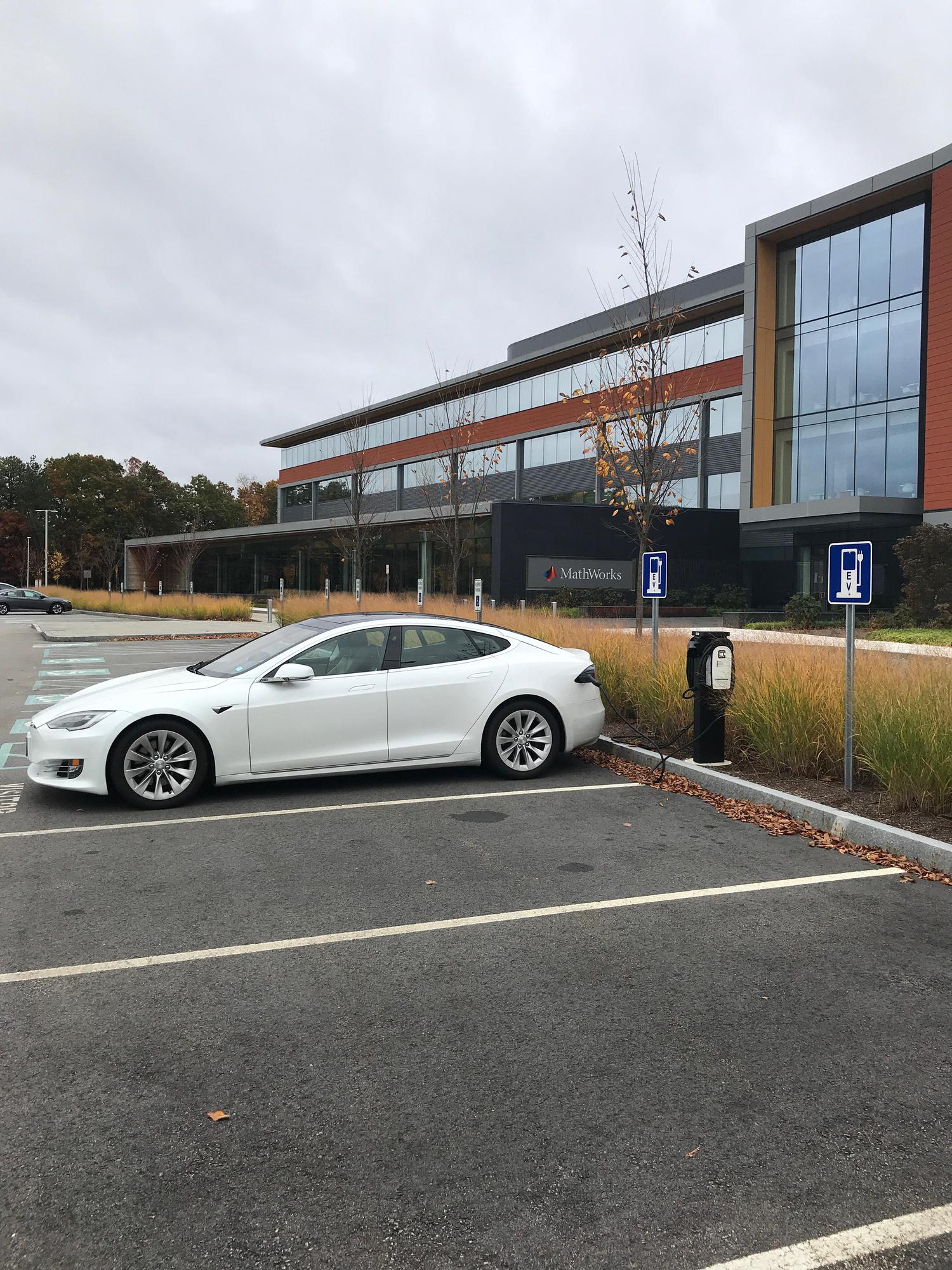 MathWorks Lakeside Campus Visitor Parking | Natick, MA | EV Station
