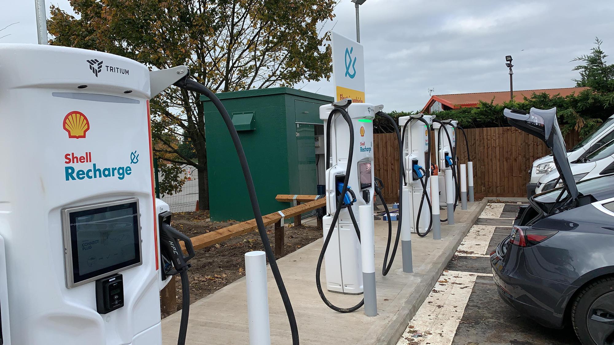 Shell Markham Moor NB | Shell Recharge Little Waitrose Markham Moor, A1 ...