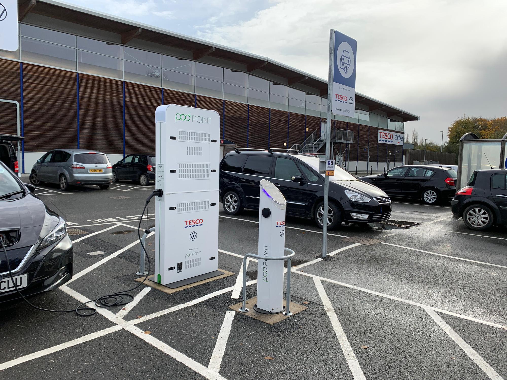 Tesco Extra Barnstaple Taw View | Barnstaple Retail Park, Barnstaple ...