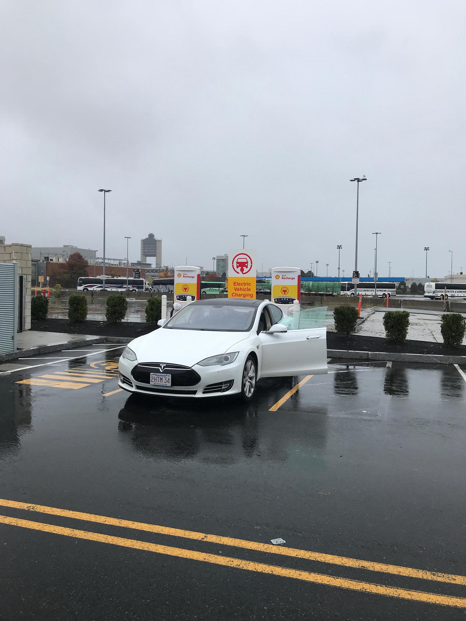 Shell Logan Airport | Boston, MA | EV Station