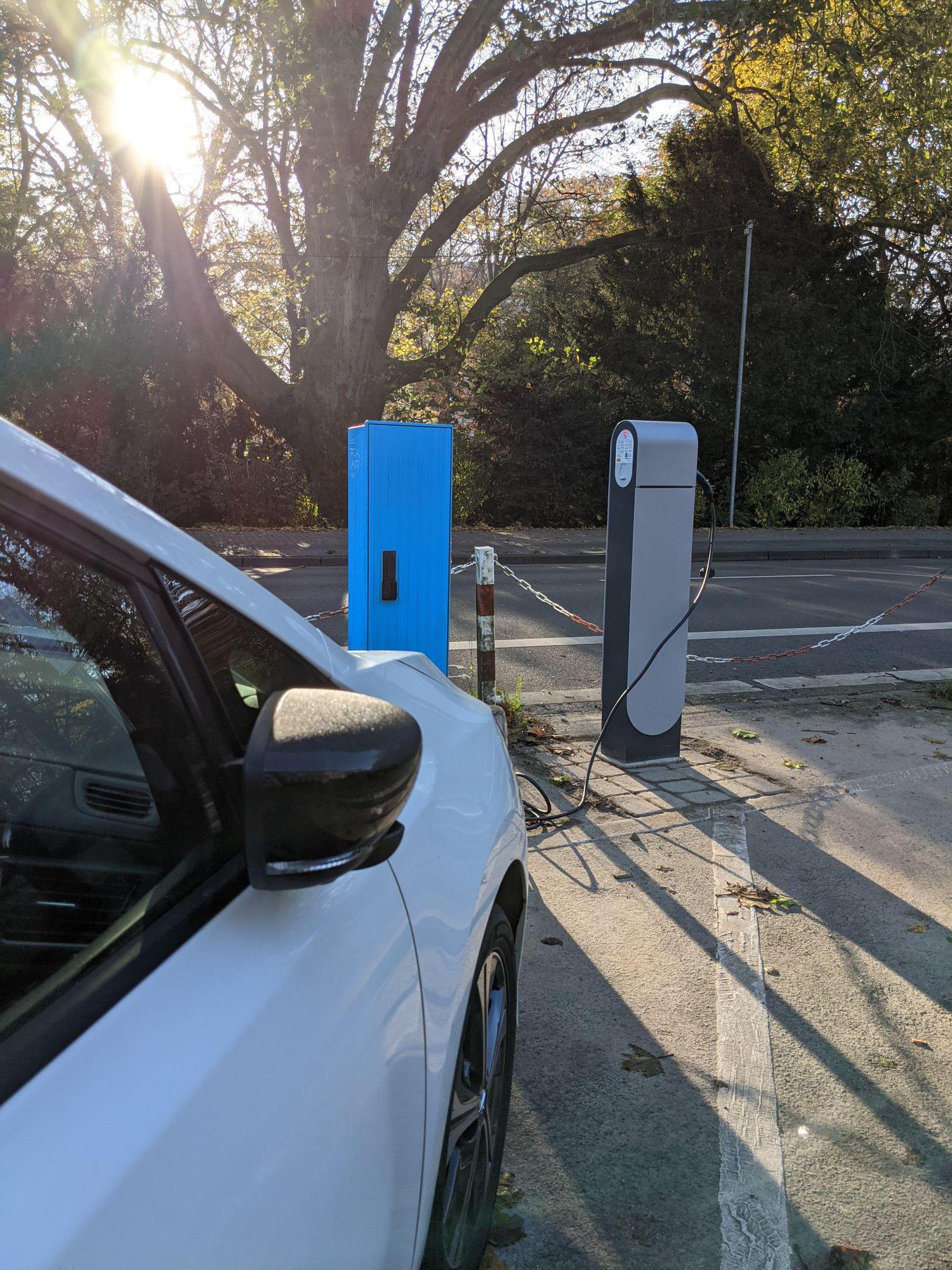 Compleo Charging Technologies GmbH | Celle, NDS | EV Station