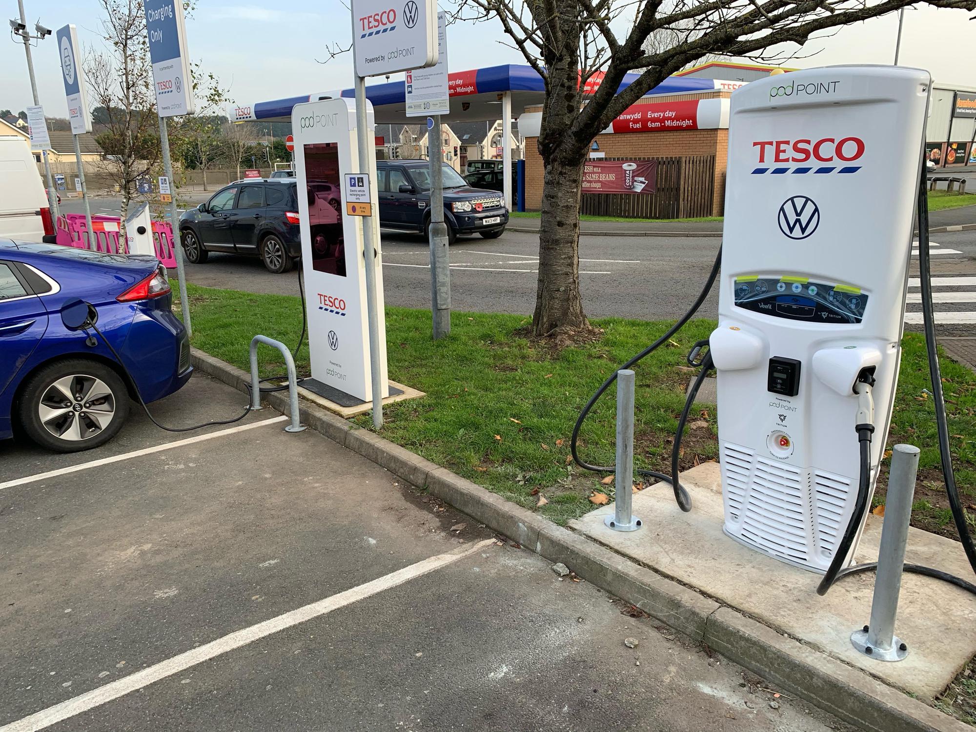 Tesco Superstore Pembroke Dock | London Rd, Bierspool, Pembroke Dock ...