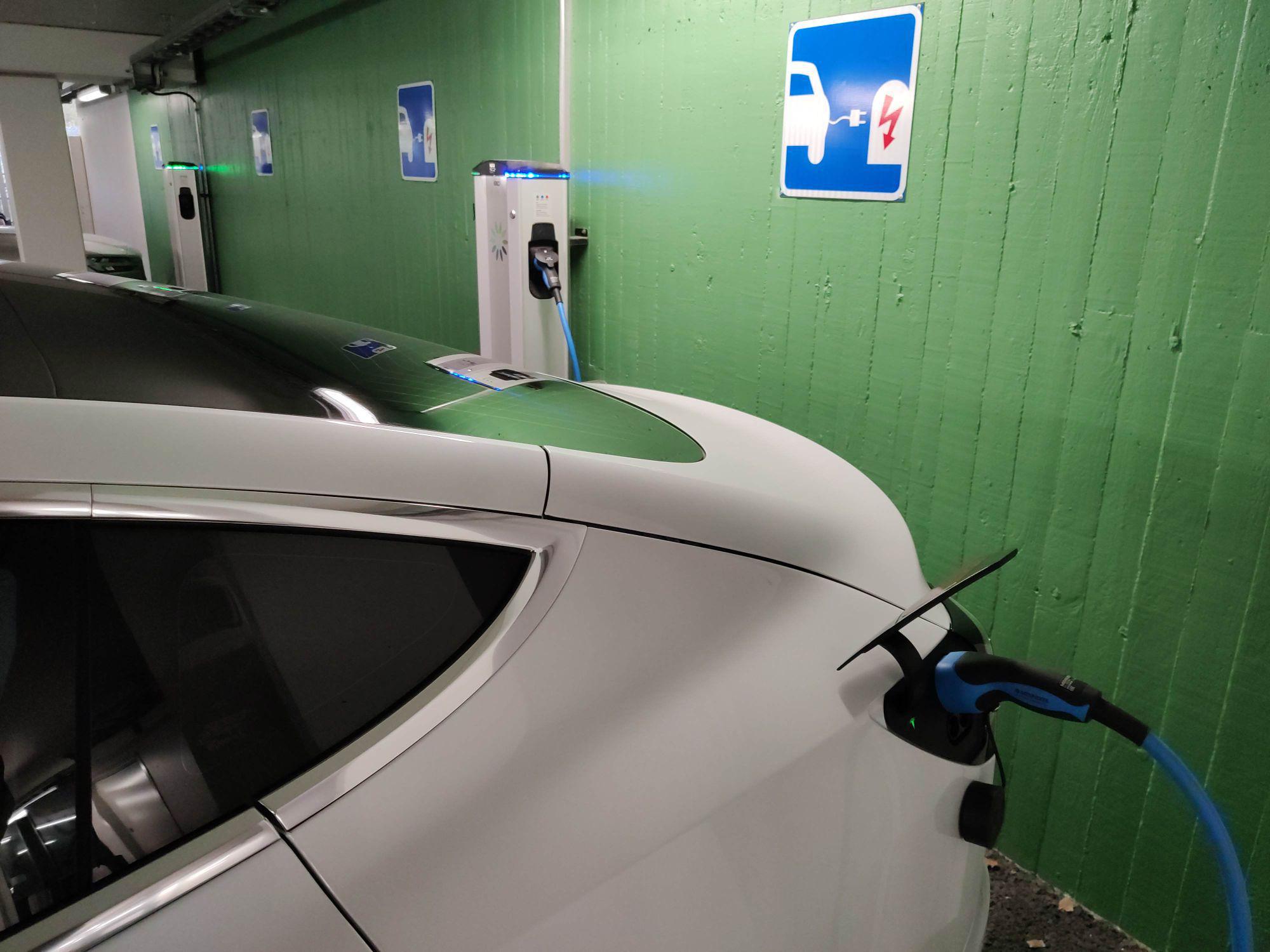 Biltema Garage | Gothenburg, Västra Götalands län | EV Station