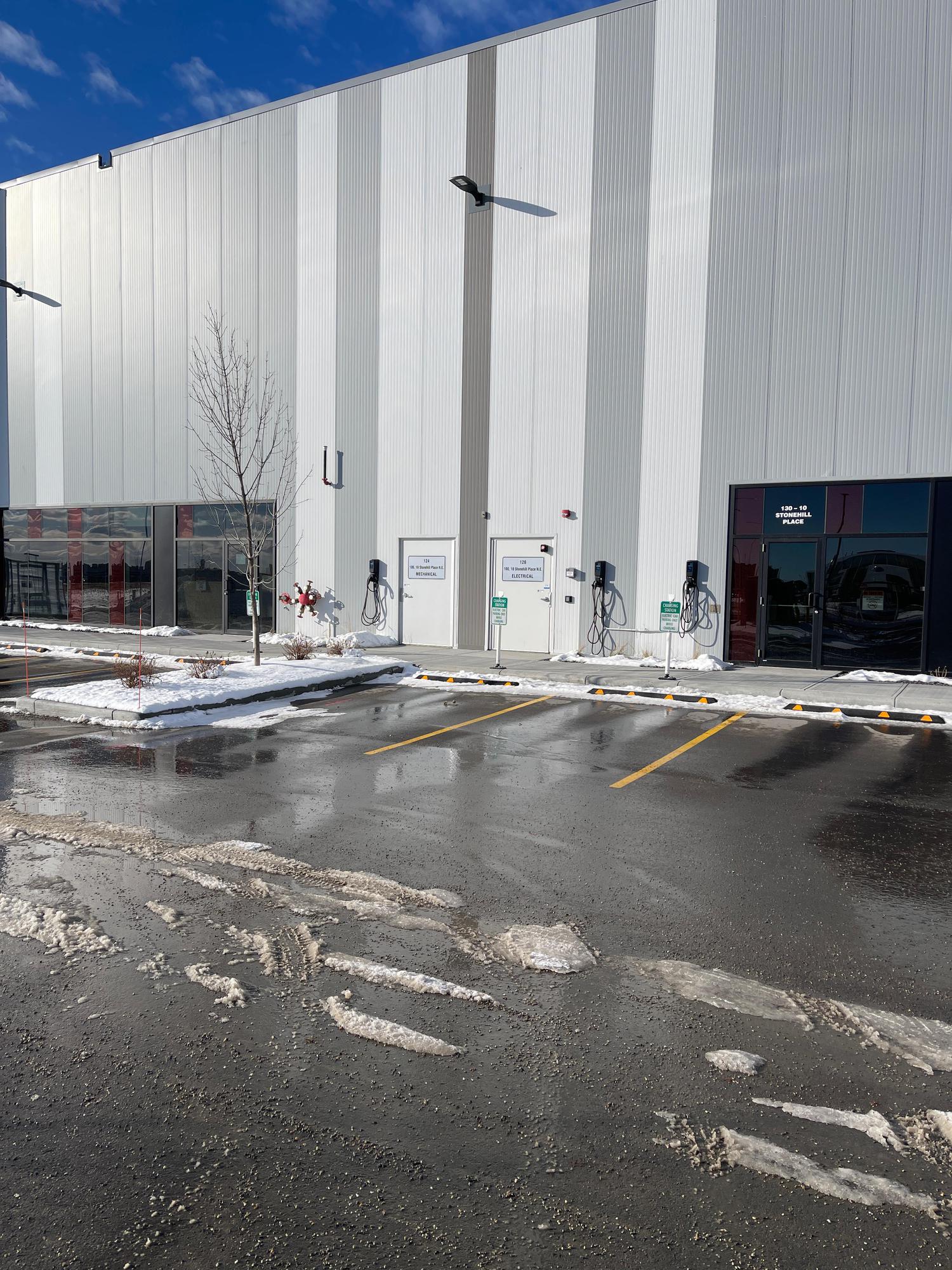StoneGate Landing | Calgary, AB | EV Station