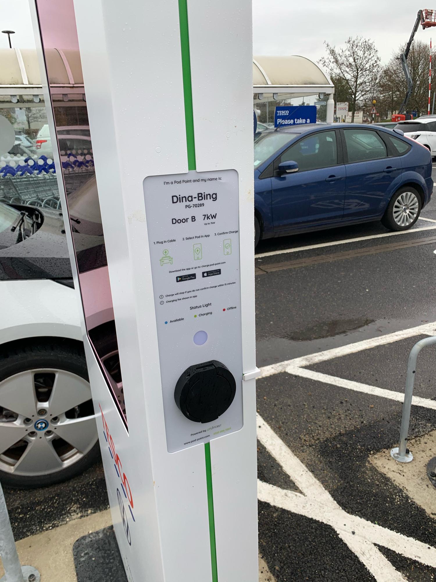 Tesco Extra Sutton Cheam | Oldfields Rd, Sutton, SM1 2NB, United ...