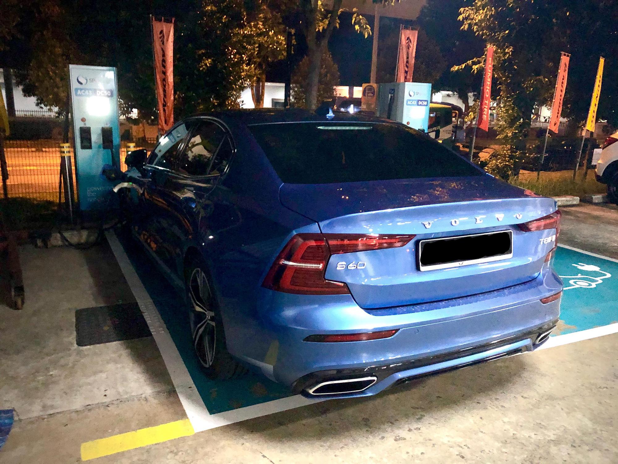 Autobacs Ubi | 10 Ubi View, Singapore 408543 | EV Station