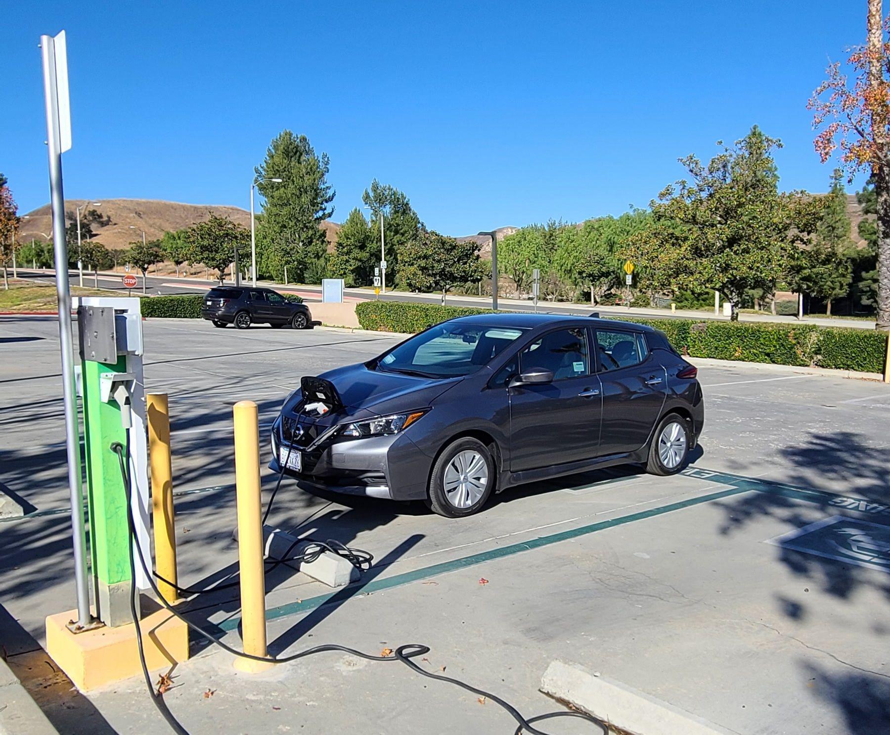 LA County Sheriff Lost Hills | Calabasas, CA | EV Station
