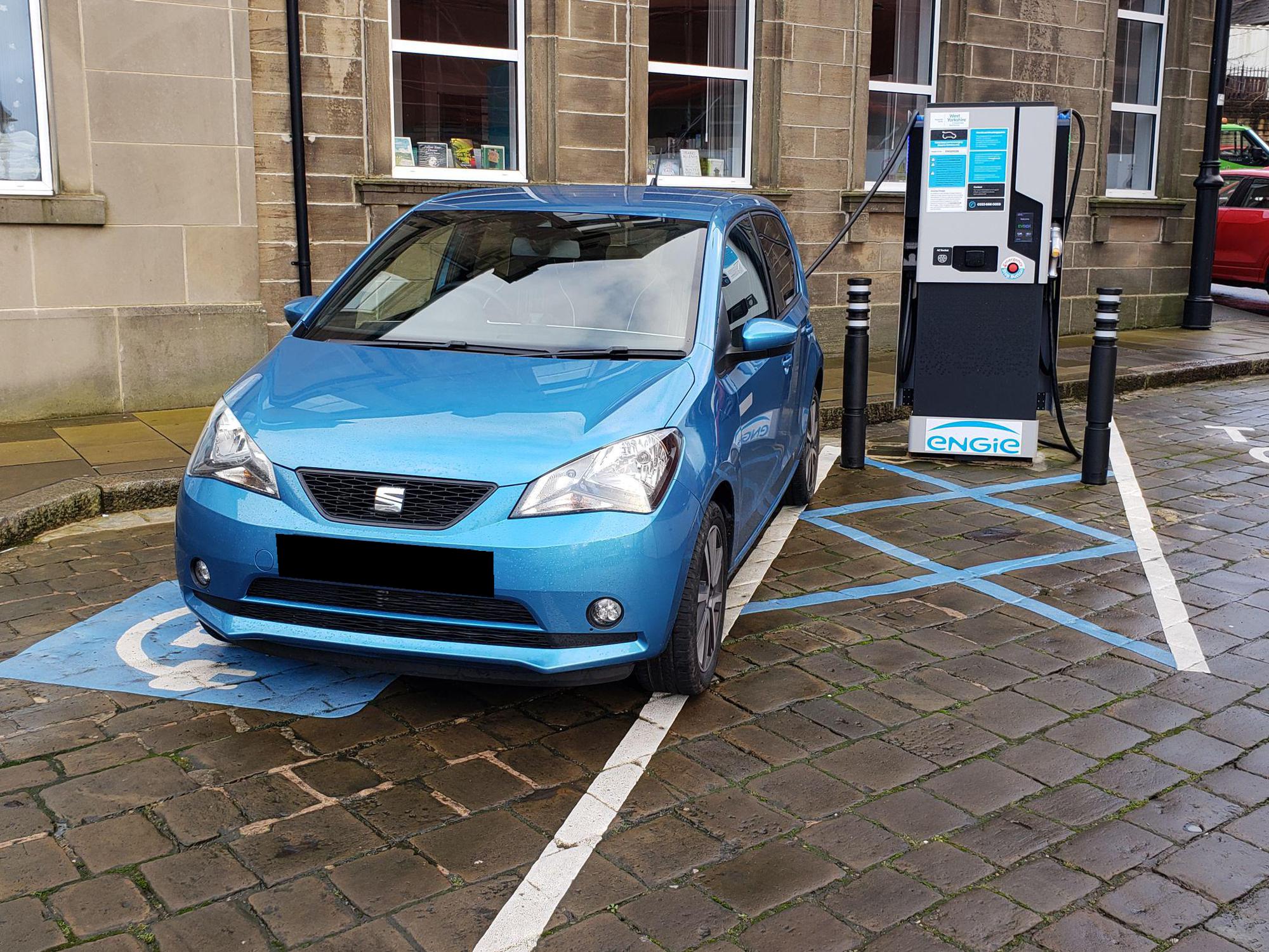 Yeadon One Stop Centre | Yeadon, England | EV Station