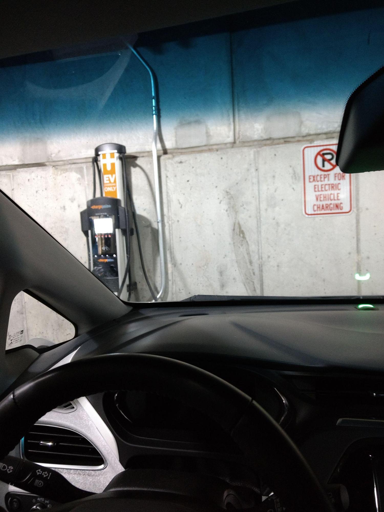 Roberts Commons (RoCo) | Fargo, ND | EV Station