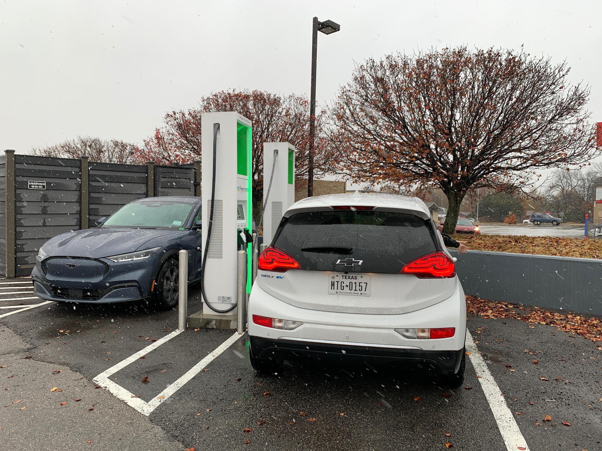 Walmart Supercenter | Ardmore, OK | EV Station