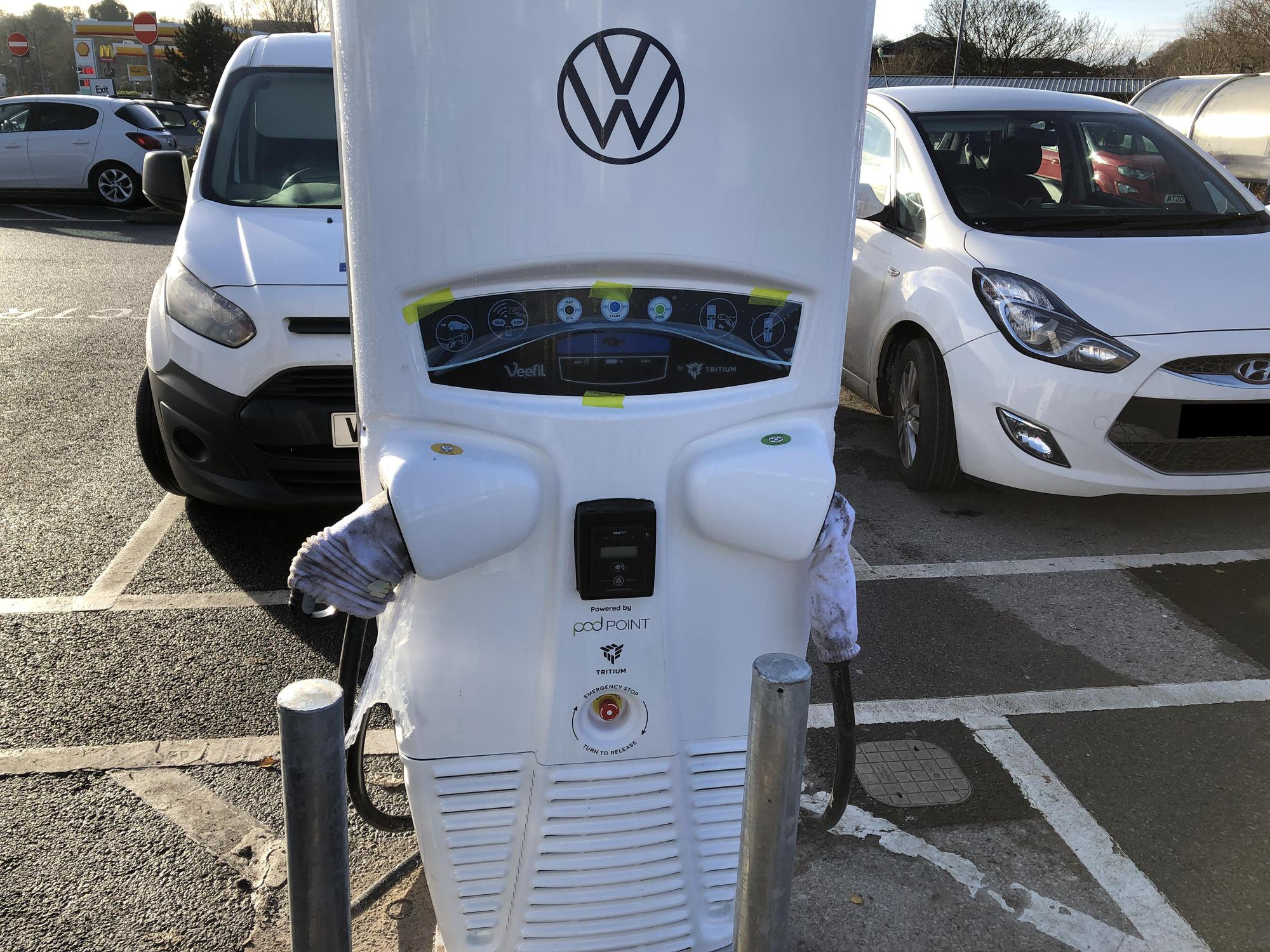 Tesco Superstore Congleton | Barn Rd, Congleton, CW12 1LR, United ...