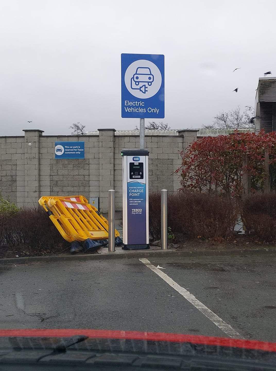 Tesco Superstore | Newbridge, County Kildare | EV Station