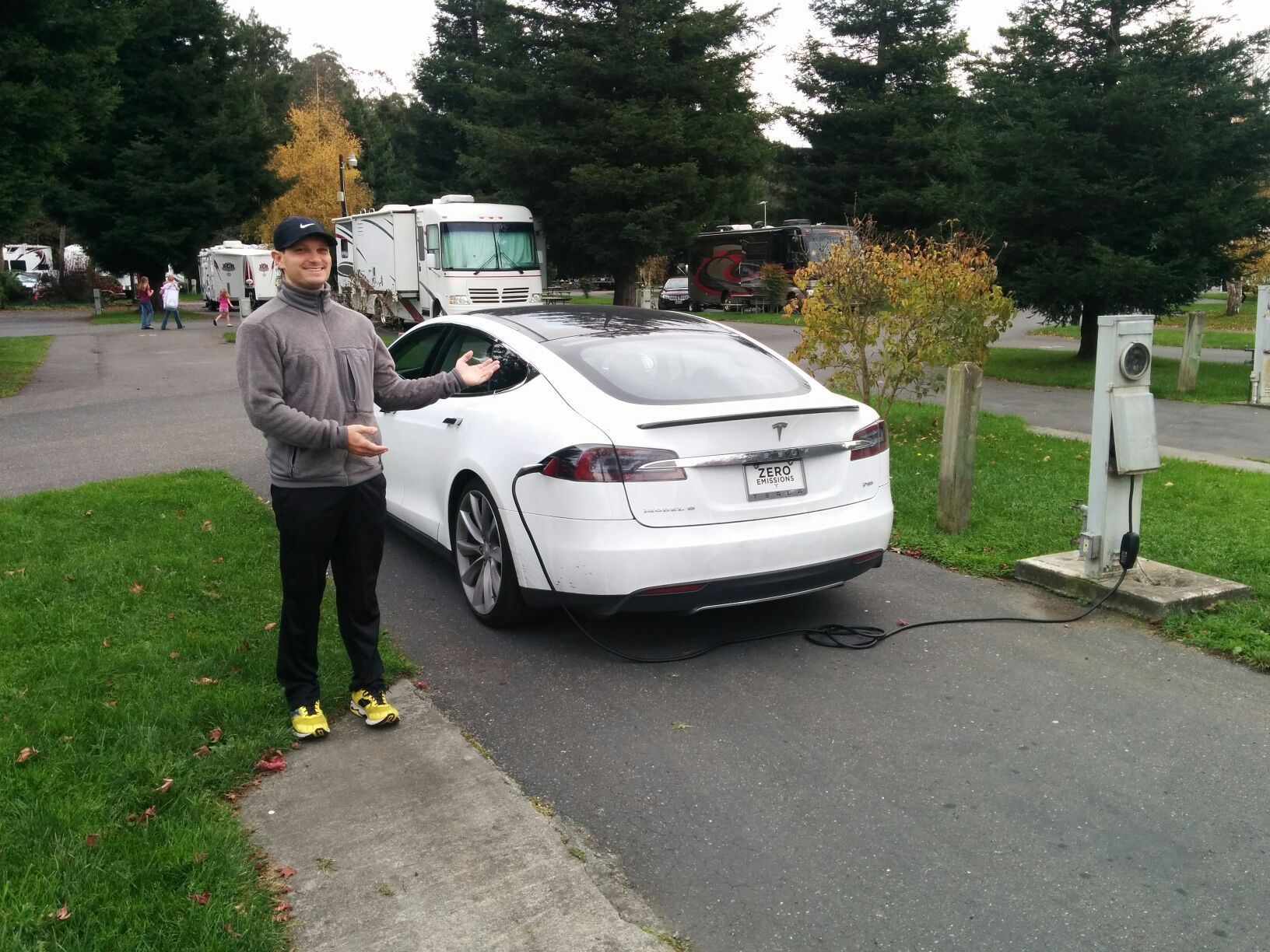 Riverwalk RV Park | Fortuna, CA | EV Station