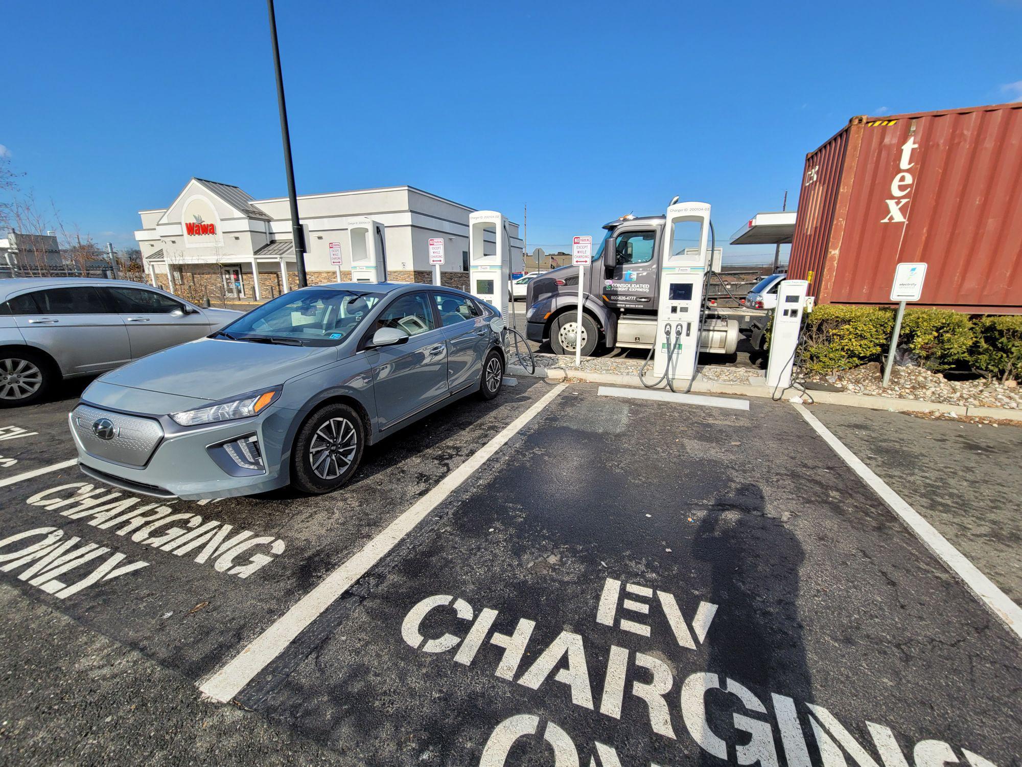 Walmart Supercenter Kearny, NJ | Kearny, NJ | EV Station