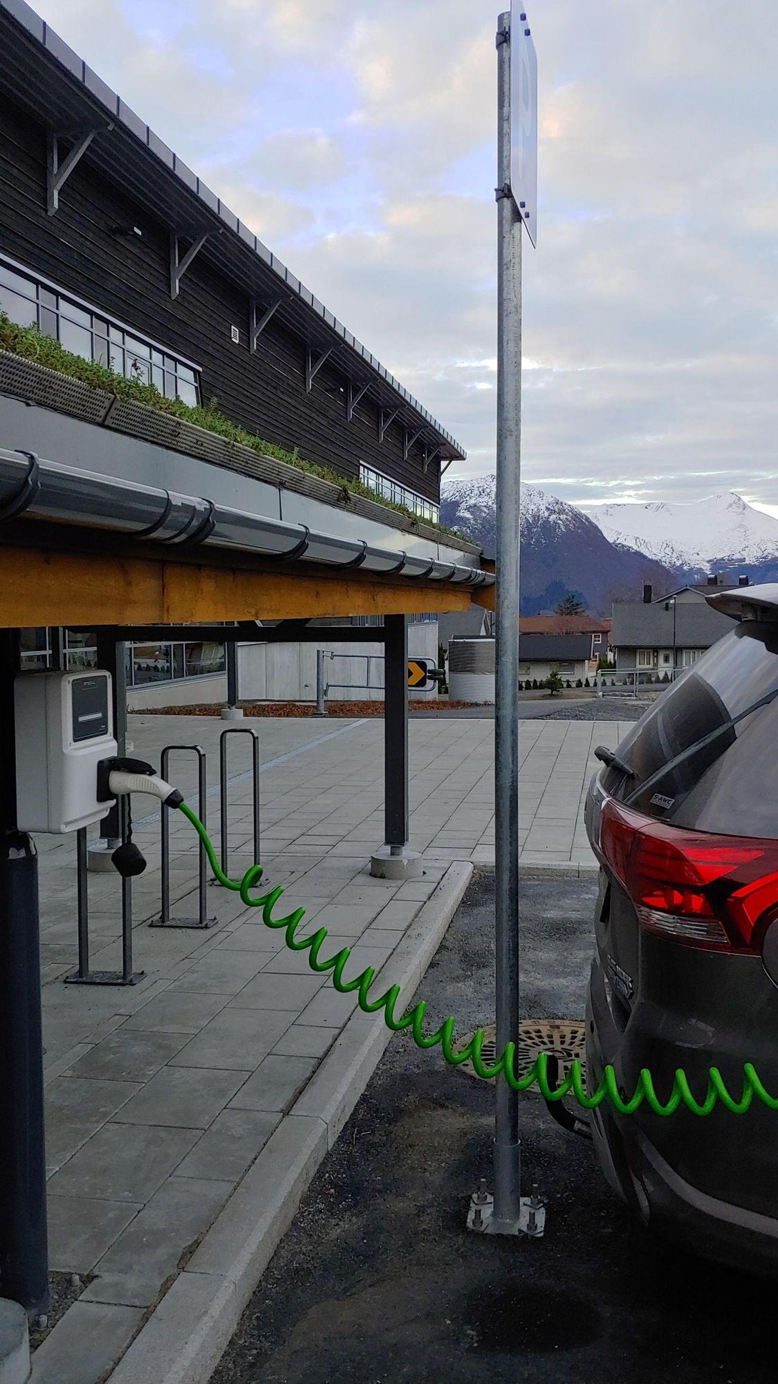 Volda campus arena | Joplassvegen 1, 6103 Volda, Norge | EV Station