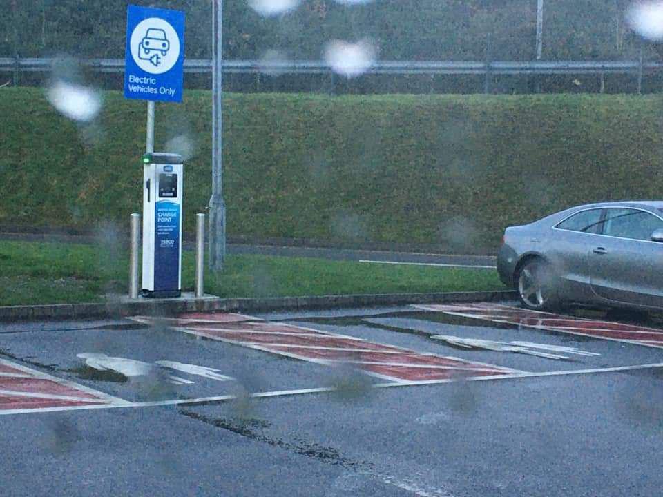 Tesco Superstore | Killarney, KY | EV Station