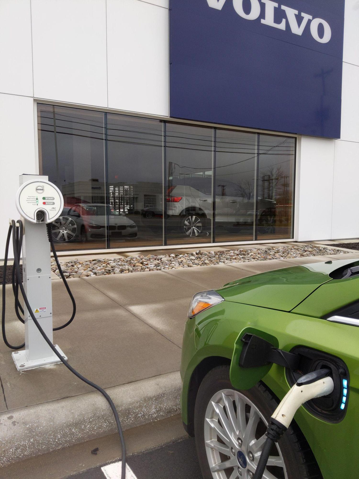 Volvo Cars Dealer | Greensboro, NC | EV Station