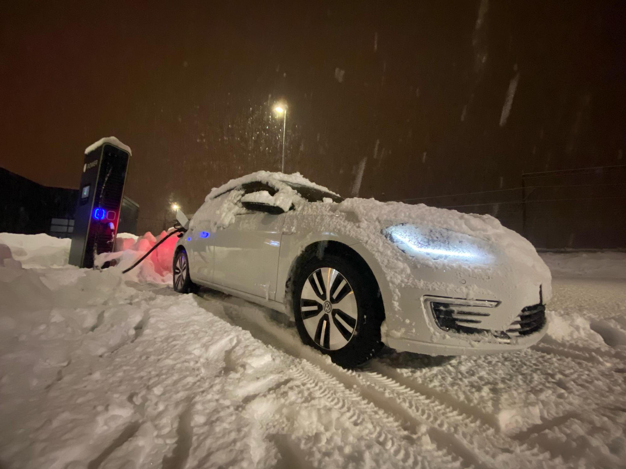 MOON Charge - Integral Jesenice | Cesta maršala Tita 62, 4270 Jesenice ...