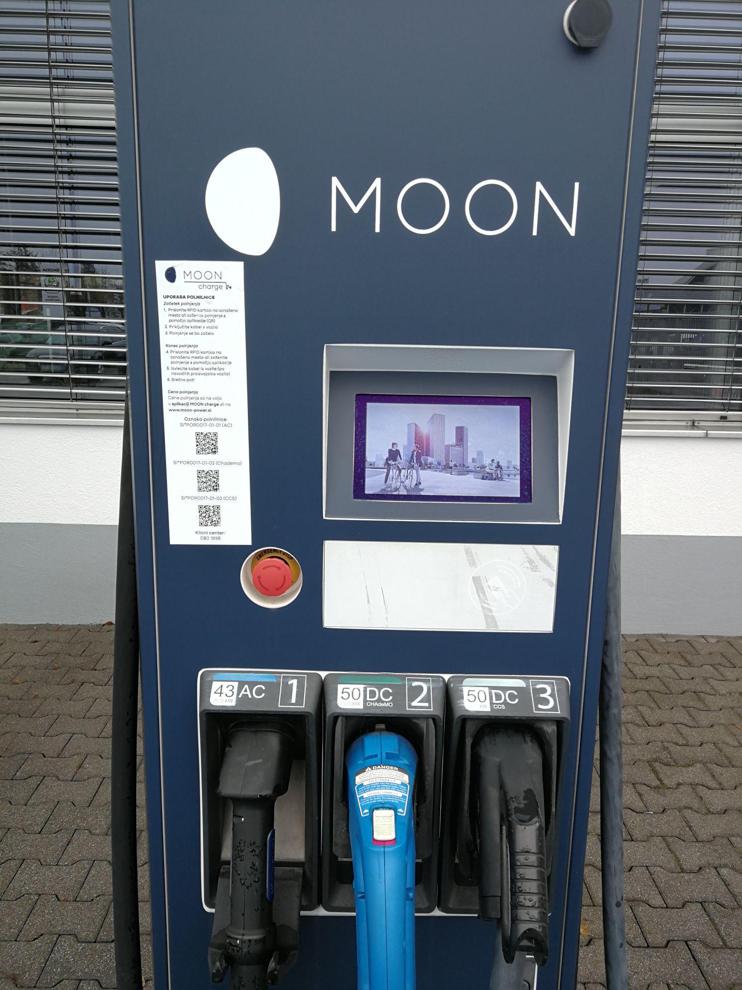 MOON charge - Porsche Verovškova (Audi) | Verovškova 78 | EV Station