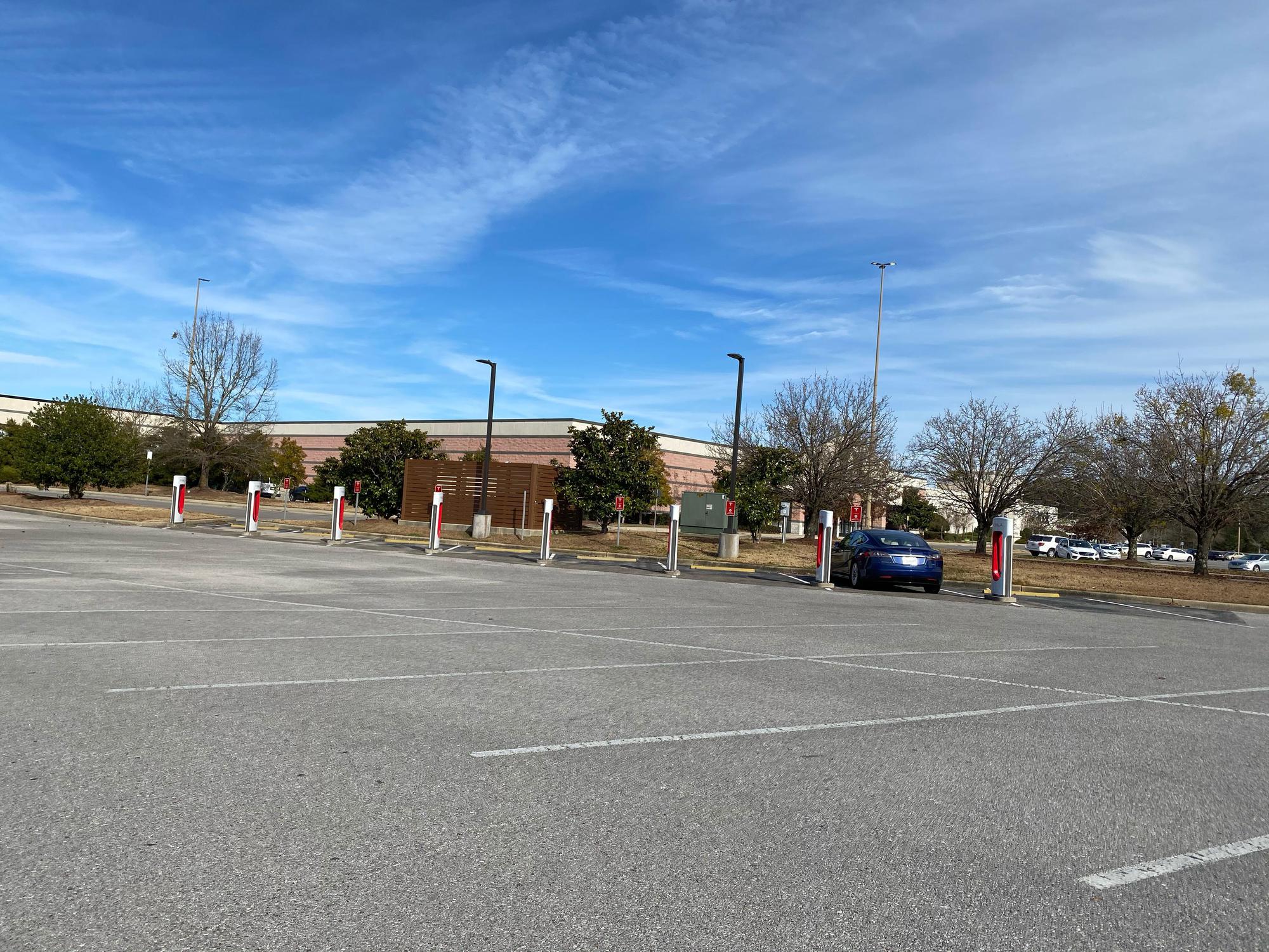 Uptown Meridian | Meridian, MS | EV Station