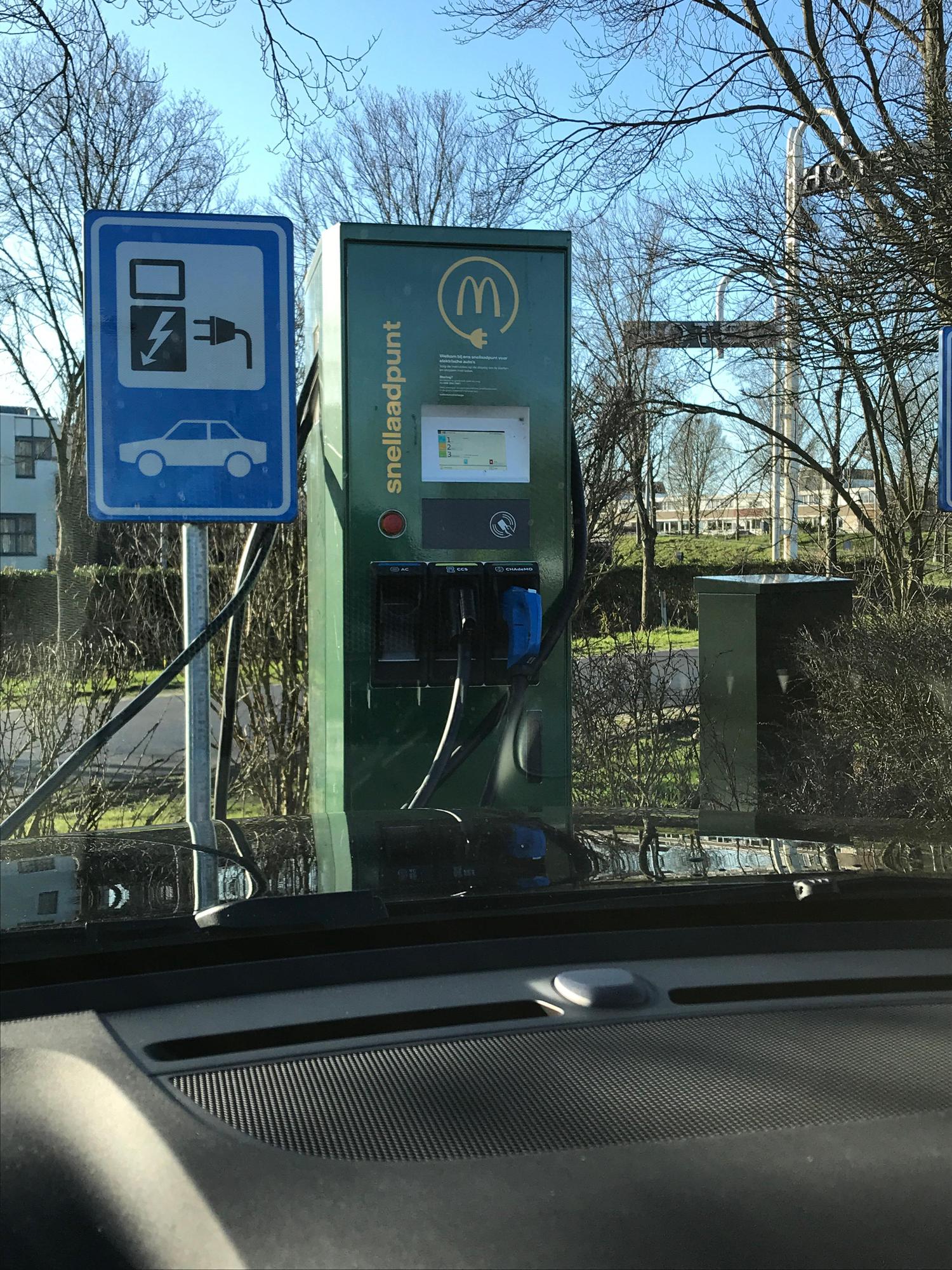 McDonald's snellader Middelburg | Middelburg, ZE | EV Station