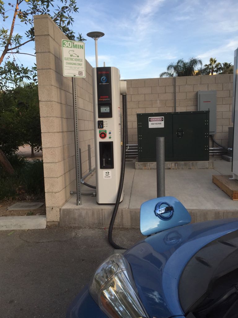 Cal State Fullerton - Mihaylo Hall | Fullerton, CA | EV Station