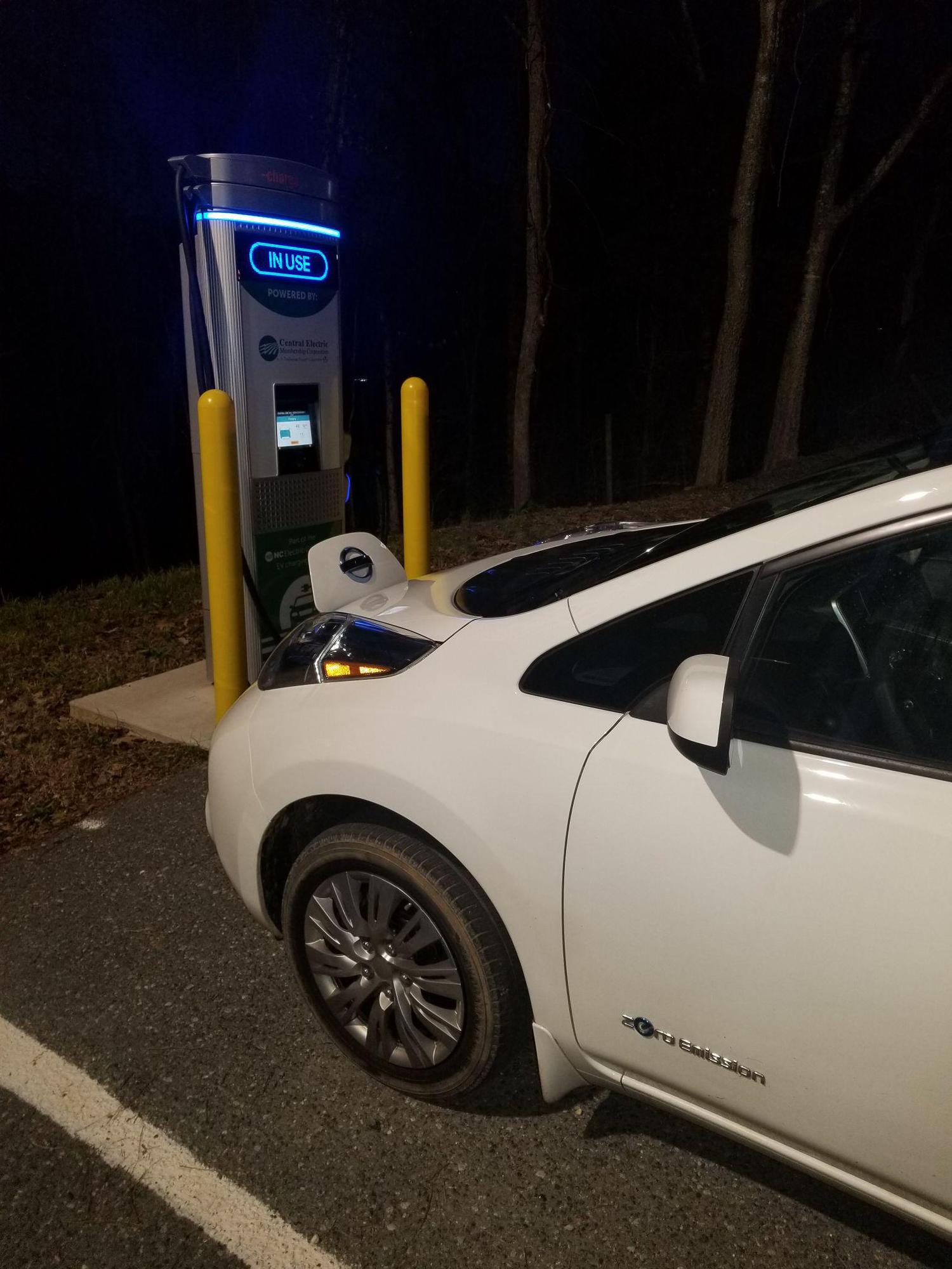 Jordan Dam Mini Mart Exxon | Moncure, NC | EV Station