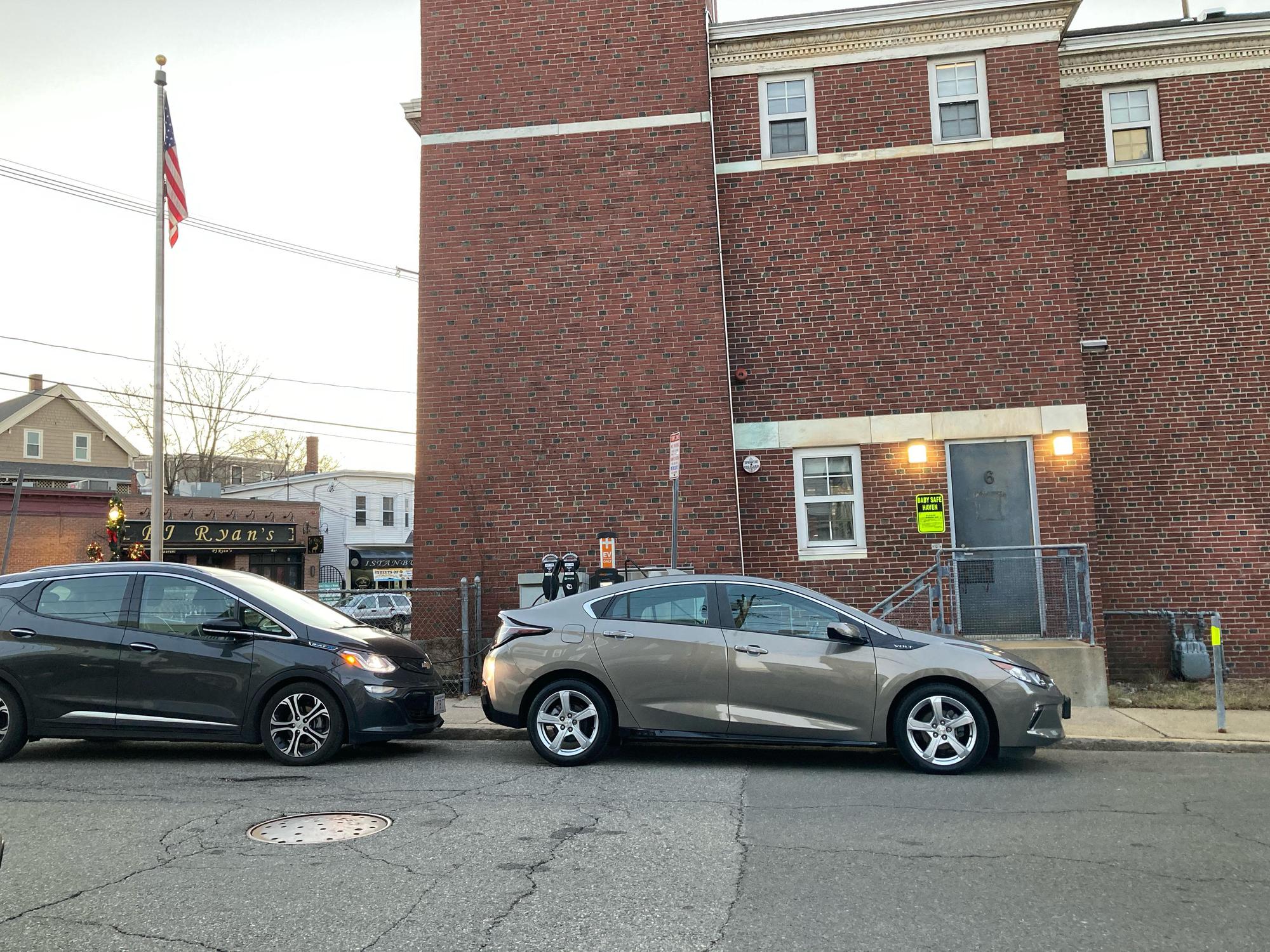 Teele Square Somerville | Somerville, MA | EV Station