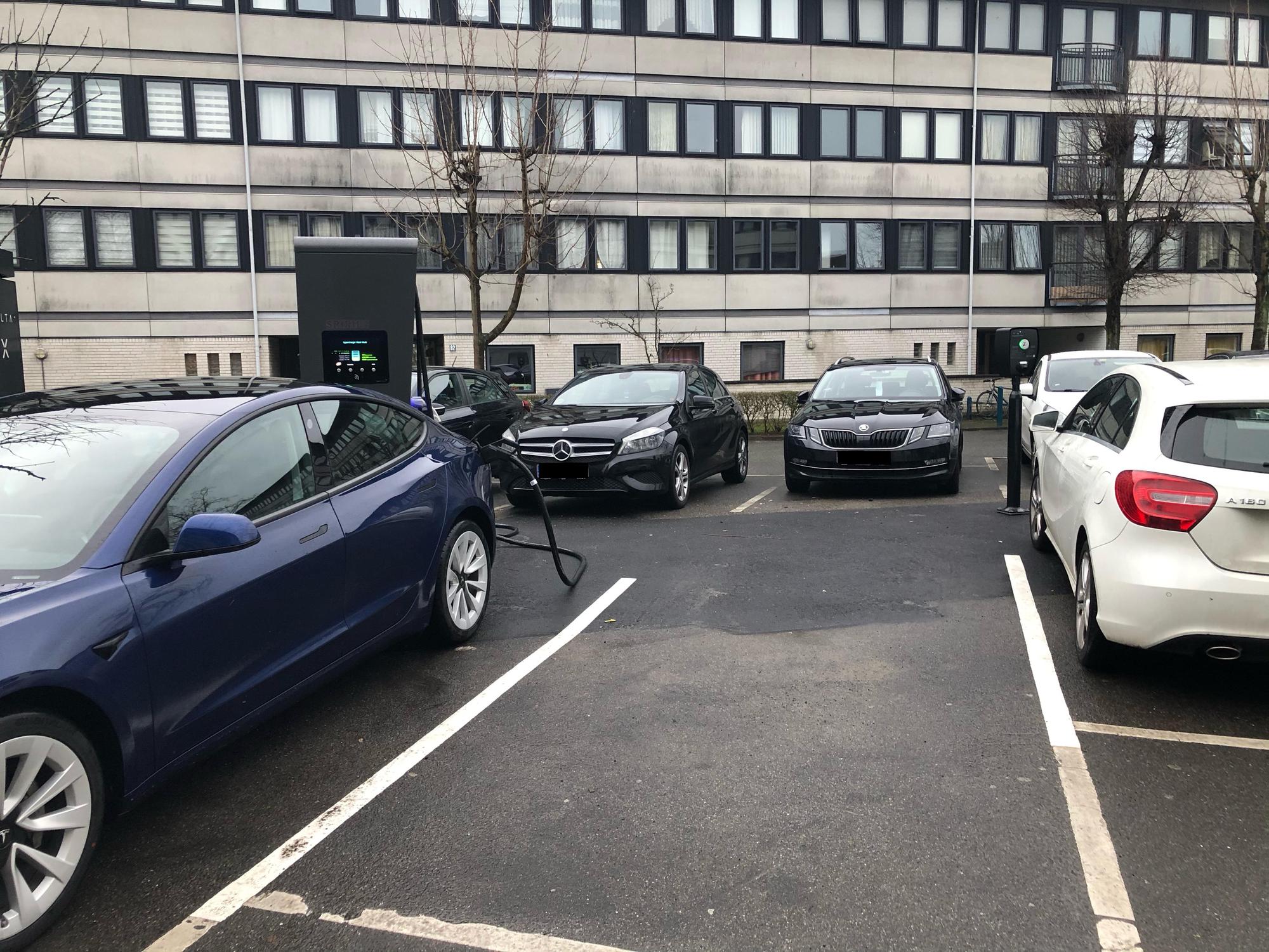 Hedemarksvej | Hedemarksvej 84, 2620 Albertslund, Denmark | EV Station