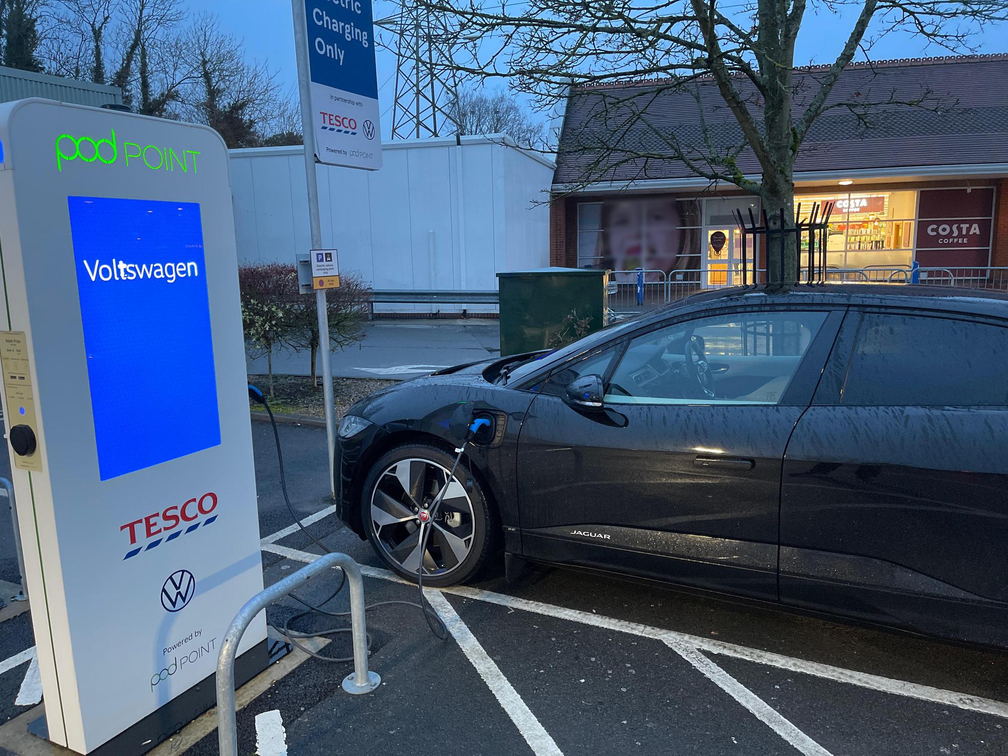 Tesco Superstore Wokingham | 78 Finchampstead Rd, Wokingham, RG40 2NS ...