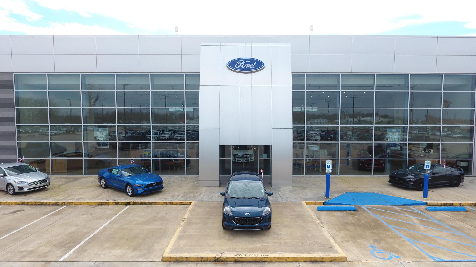 Banner Ford of Monroe - Service | Monroe, LA | EV Station