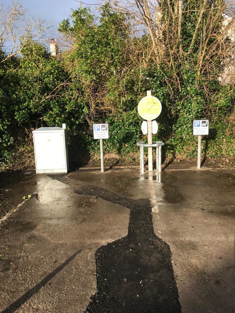 Mellor Village Hall | Mellor, England | EV Station