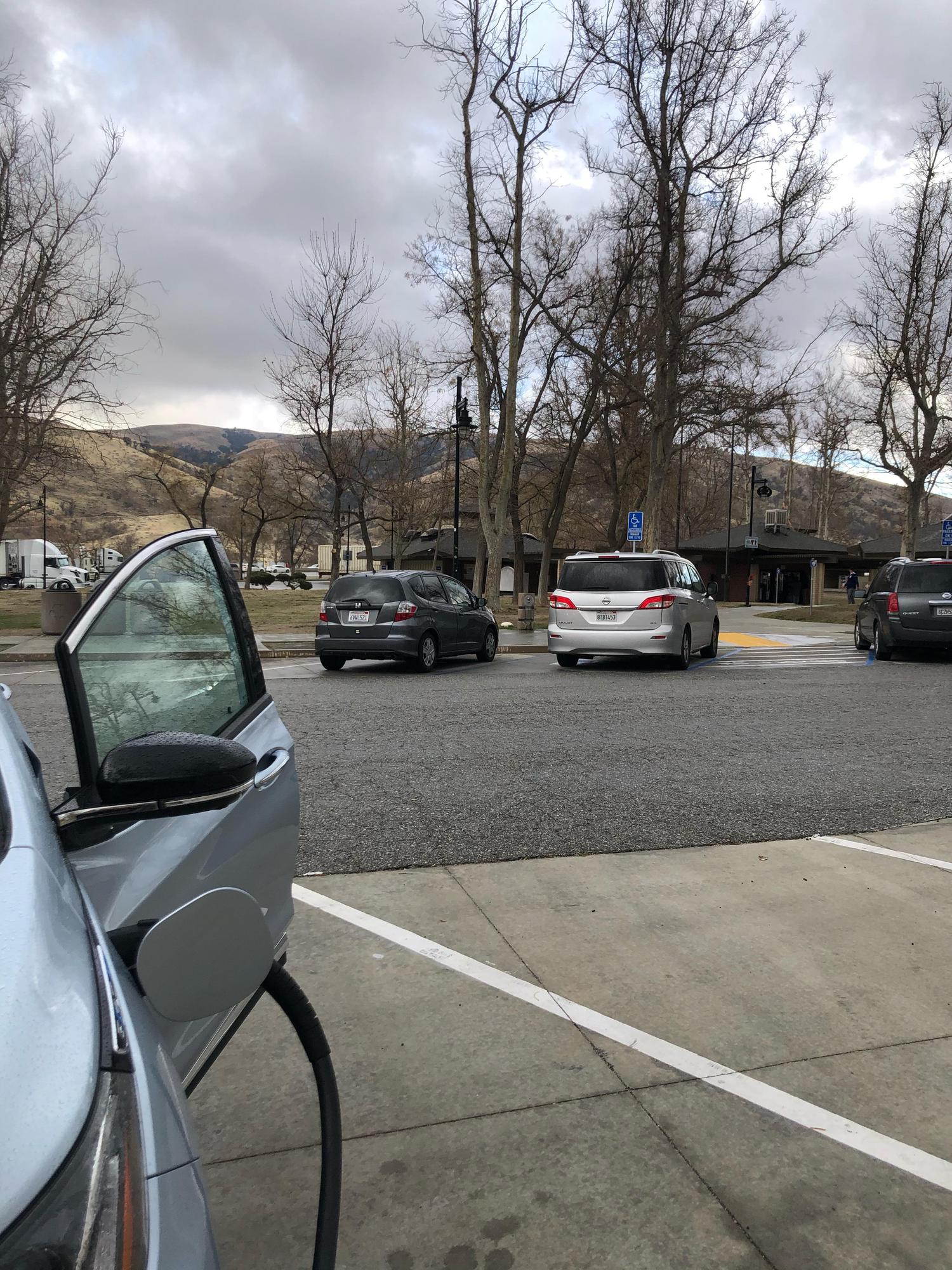 Tejon Pass Rest Area - Southbound | Lebec, CA | EV Station