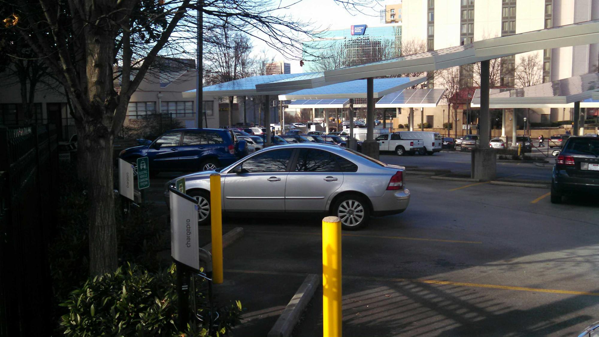 The Turner Building | Atlanta, GA | EV Station