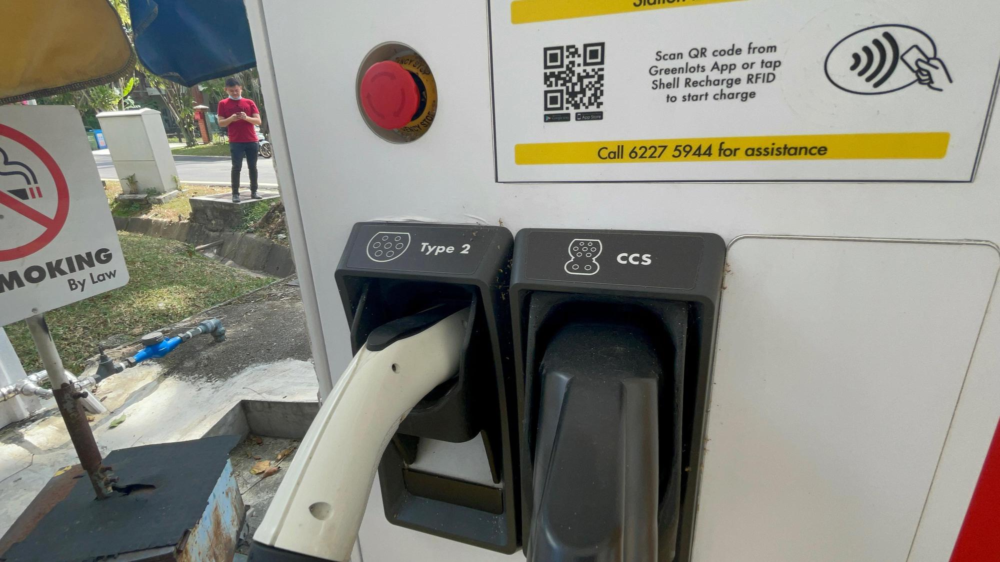 Shell Newton Hooper | 150 Bukit Timah Rd, Singapore 229846 | EV Station