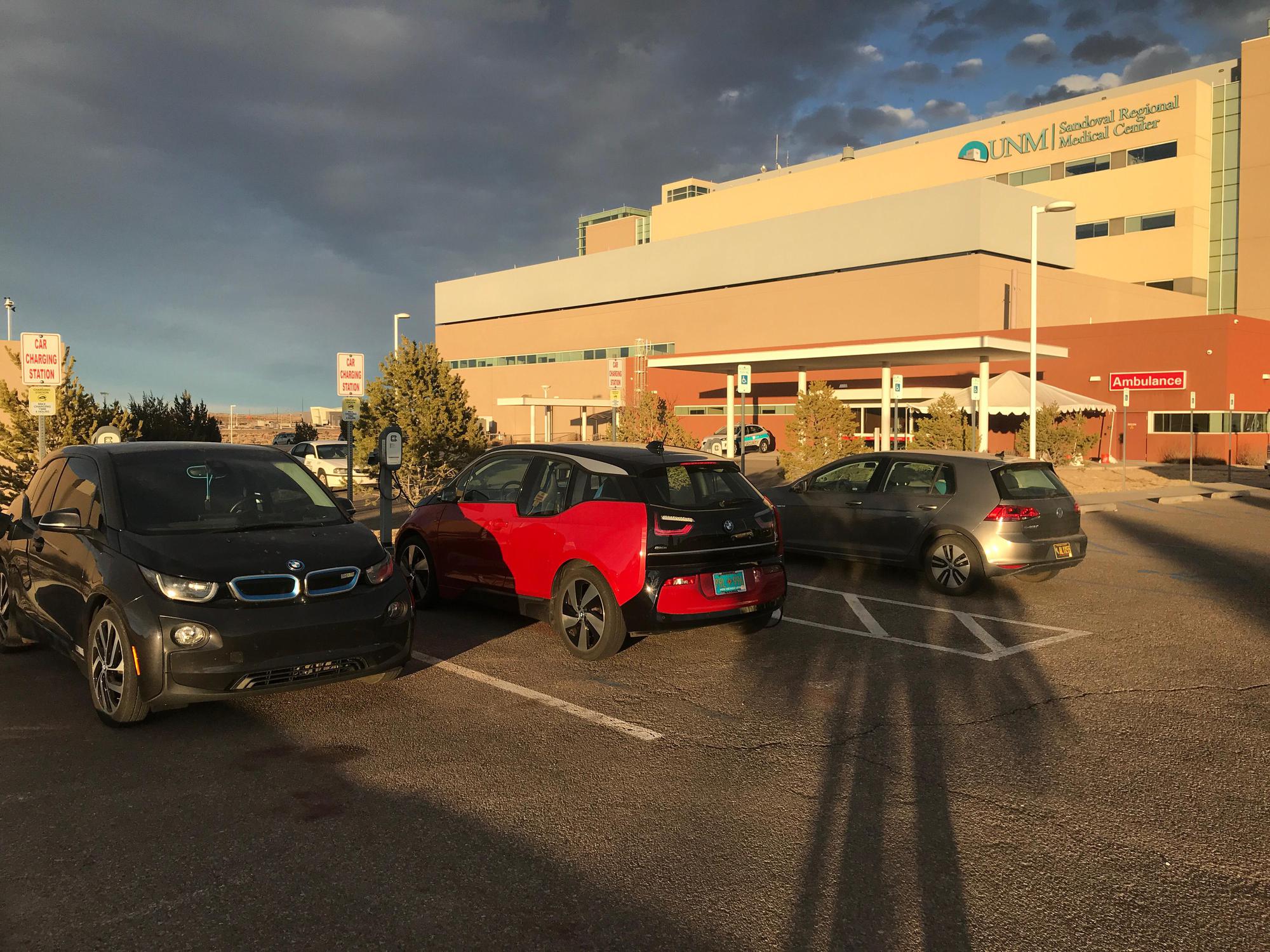 UNM Sandoval Regional Medical Center | Rio Rancho, NM | EV Station