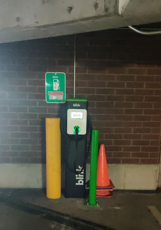 Carillon Point - P4000/P5000 Garage | Kirkland, WA | EV Station