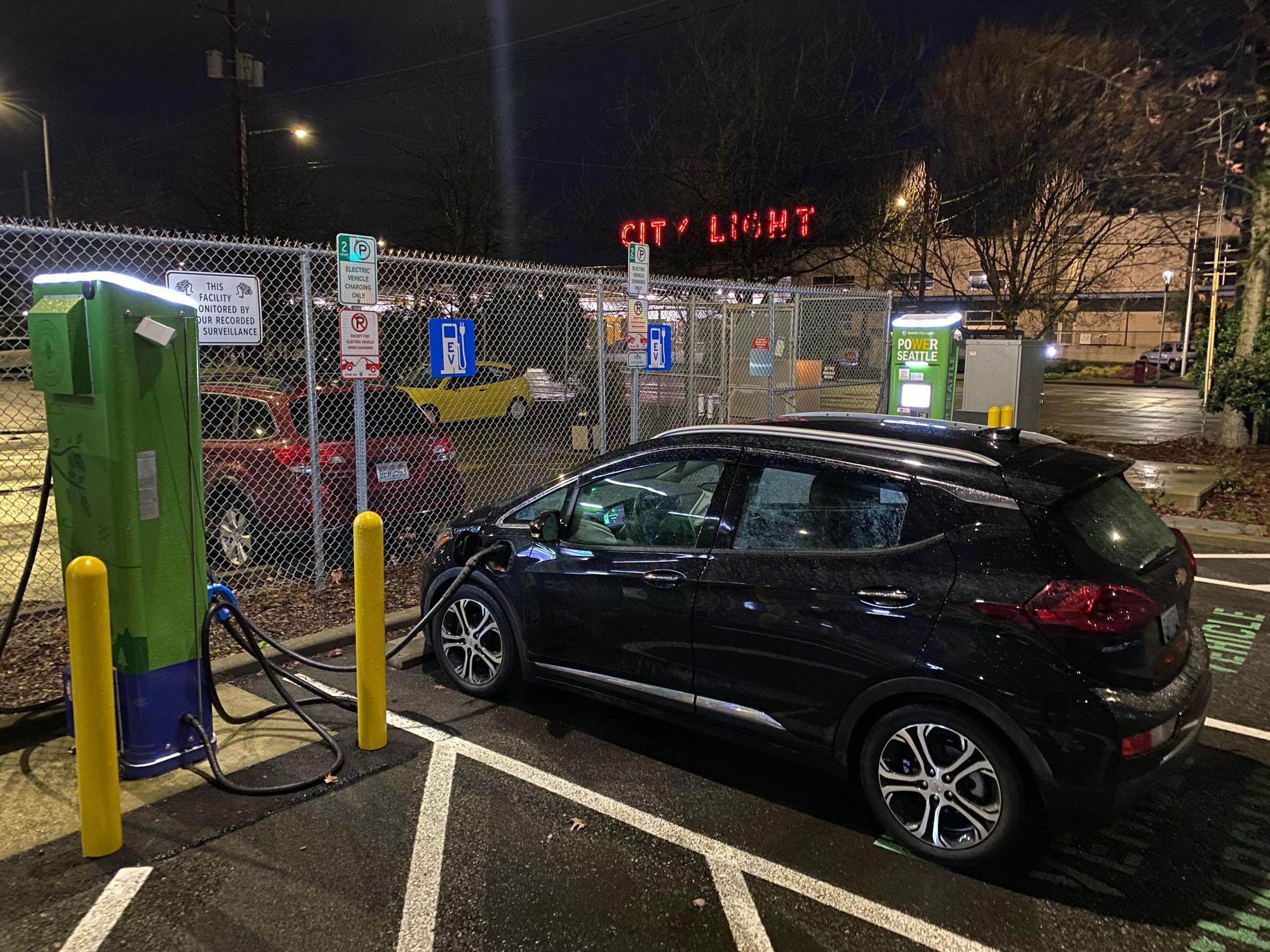 Seattle City Light South Service Center | Seattle, WA | EV Station