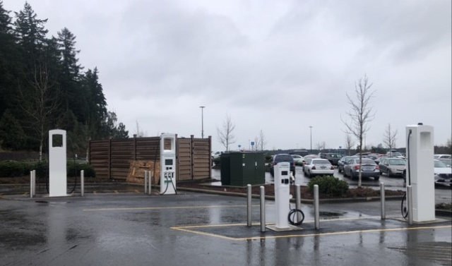 Walmart Supercenter | Federal Way, WA | EV Station