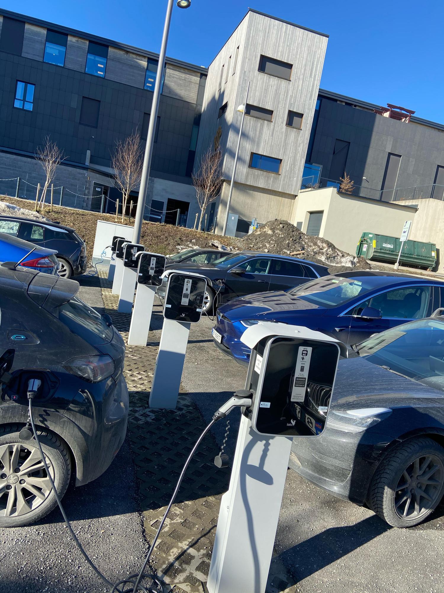 The Well Sofiemyr | Konglestien 65, 1412 Sofiemyr, Norway | EV Station