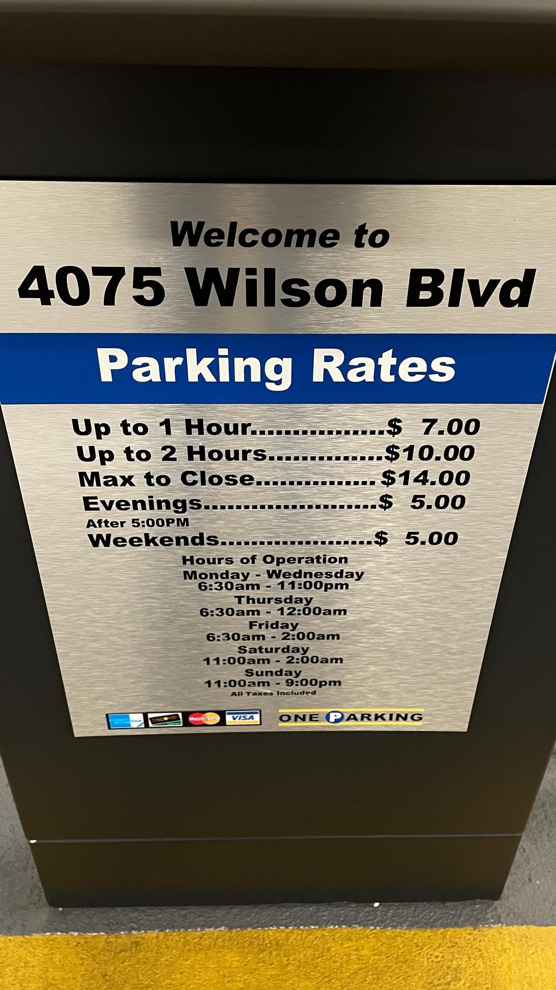 Two Liberty Center | Arlington, VA | EV Station