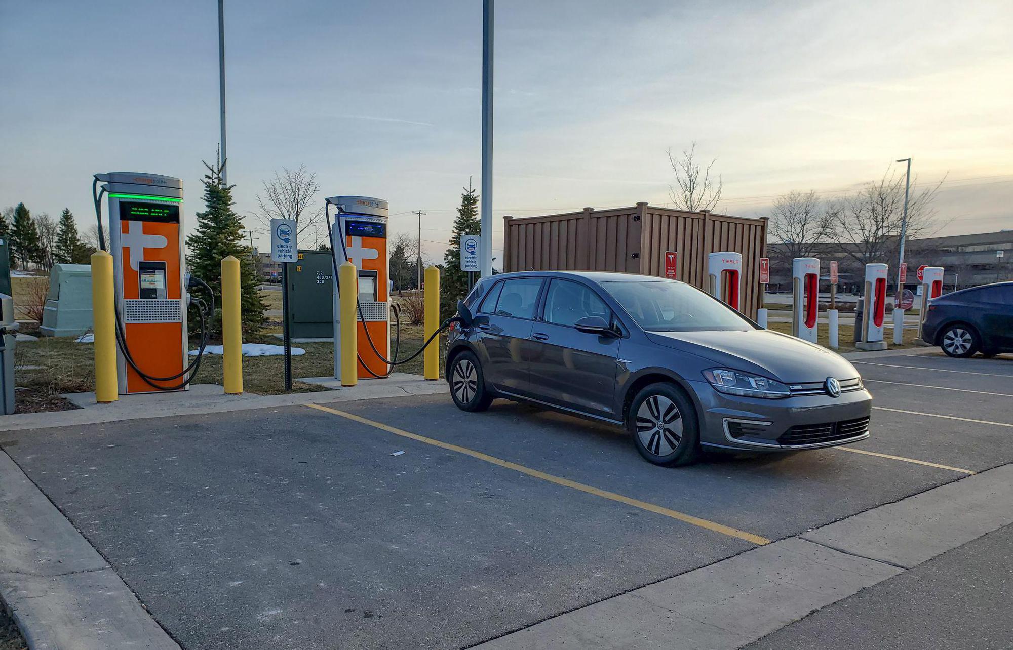 Meijer Express Gas Station | PlugShare