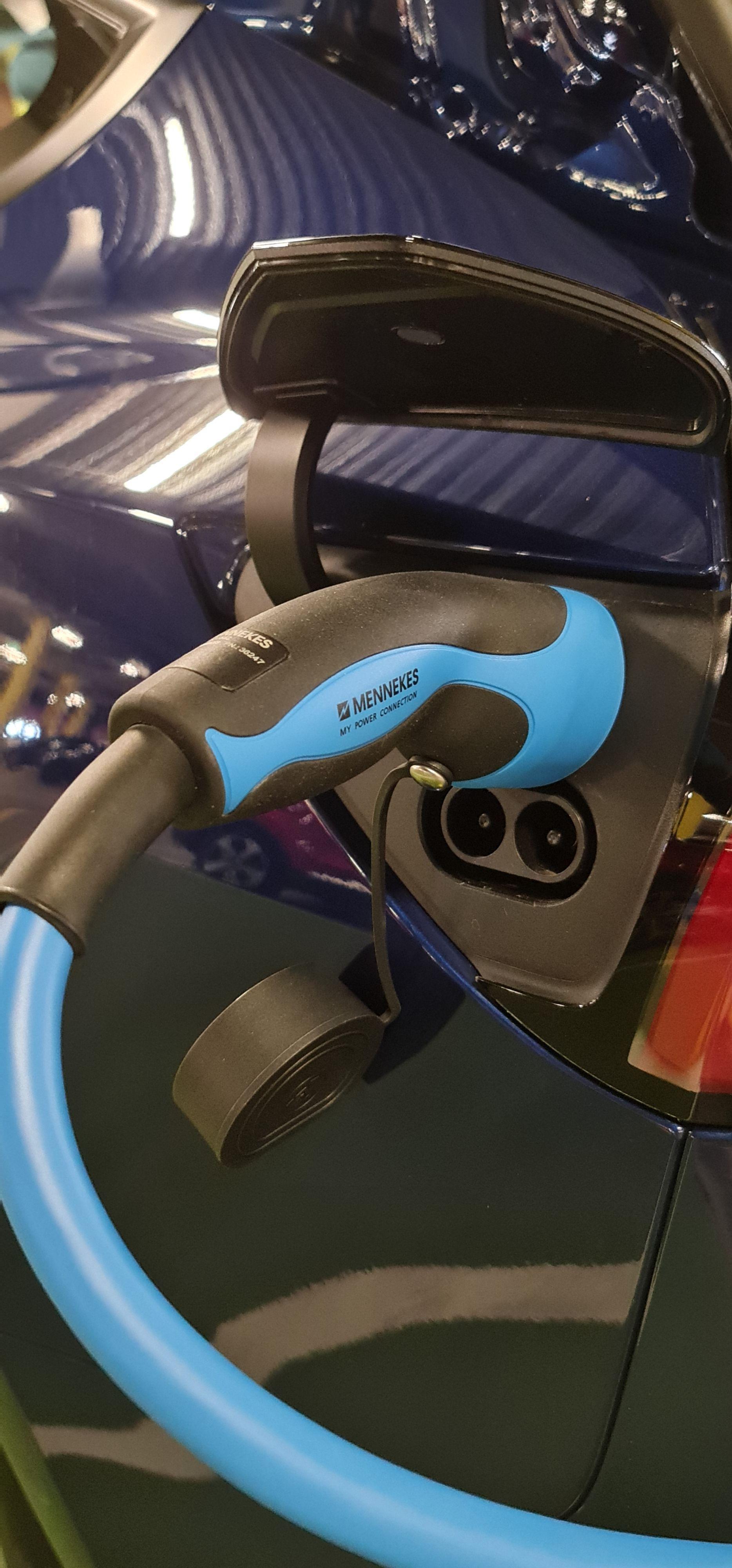 Springvale Homemaker Centre - Car Wash | Springvale, VIC | EV Station